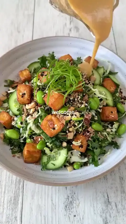 Sesame Miso Crunch Salad | Scrolller