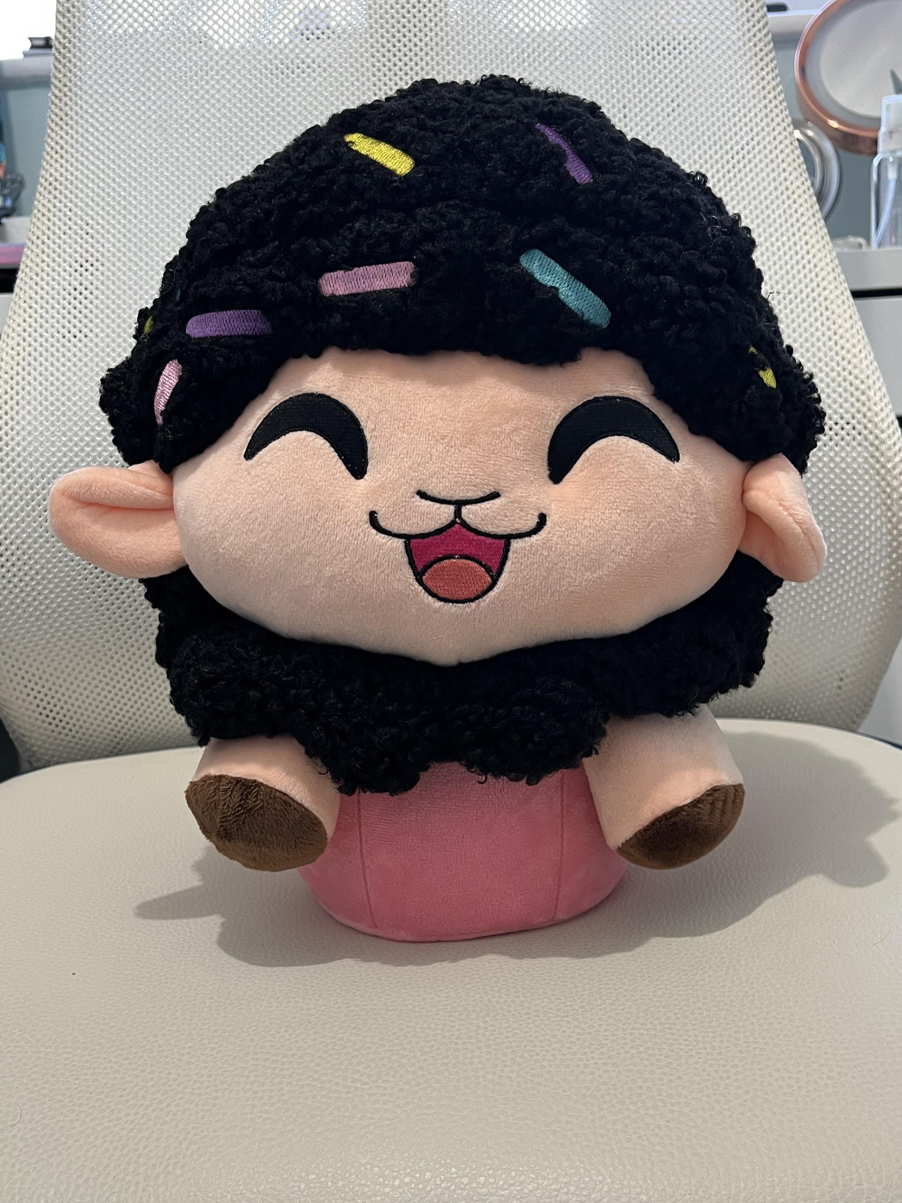 SHE HAS ARRIVED! | Scrolller