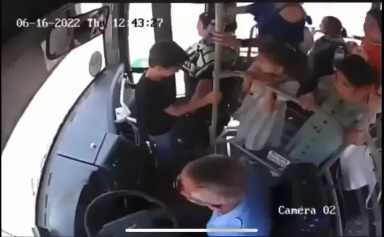 She landed real nice, real proper. | Scrolller