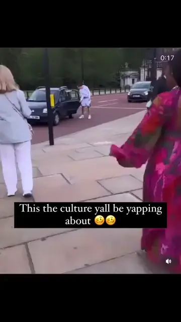 She trying to get her coochie scratched in London | Scrolller