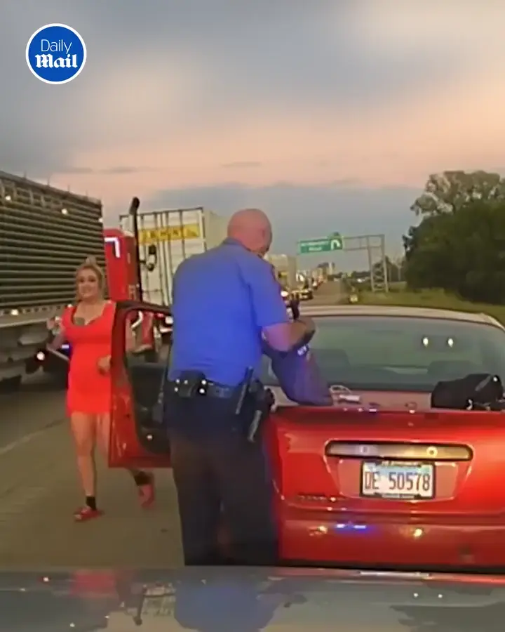 She's about to regret running away from cops | Scrolller