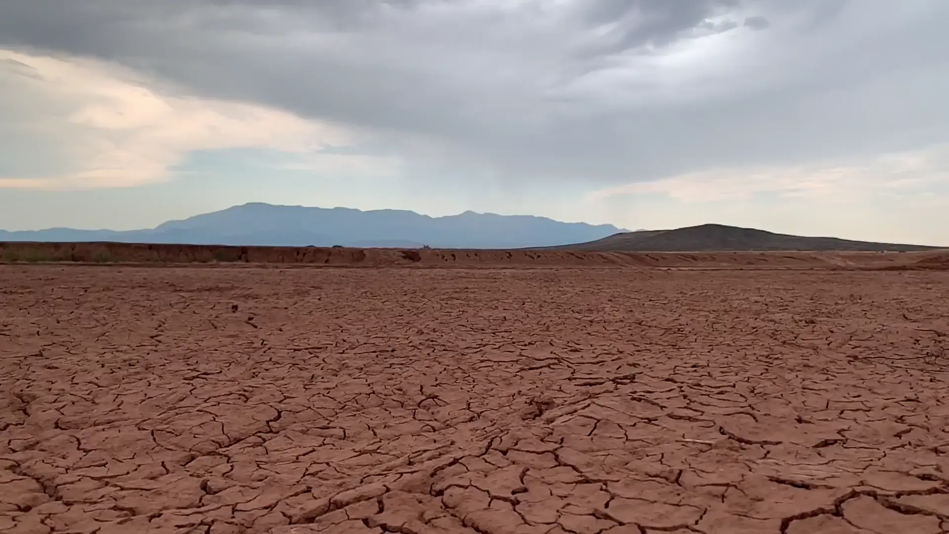 Slo mo of my rc car over bumps | Scrolller