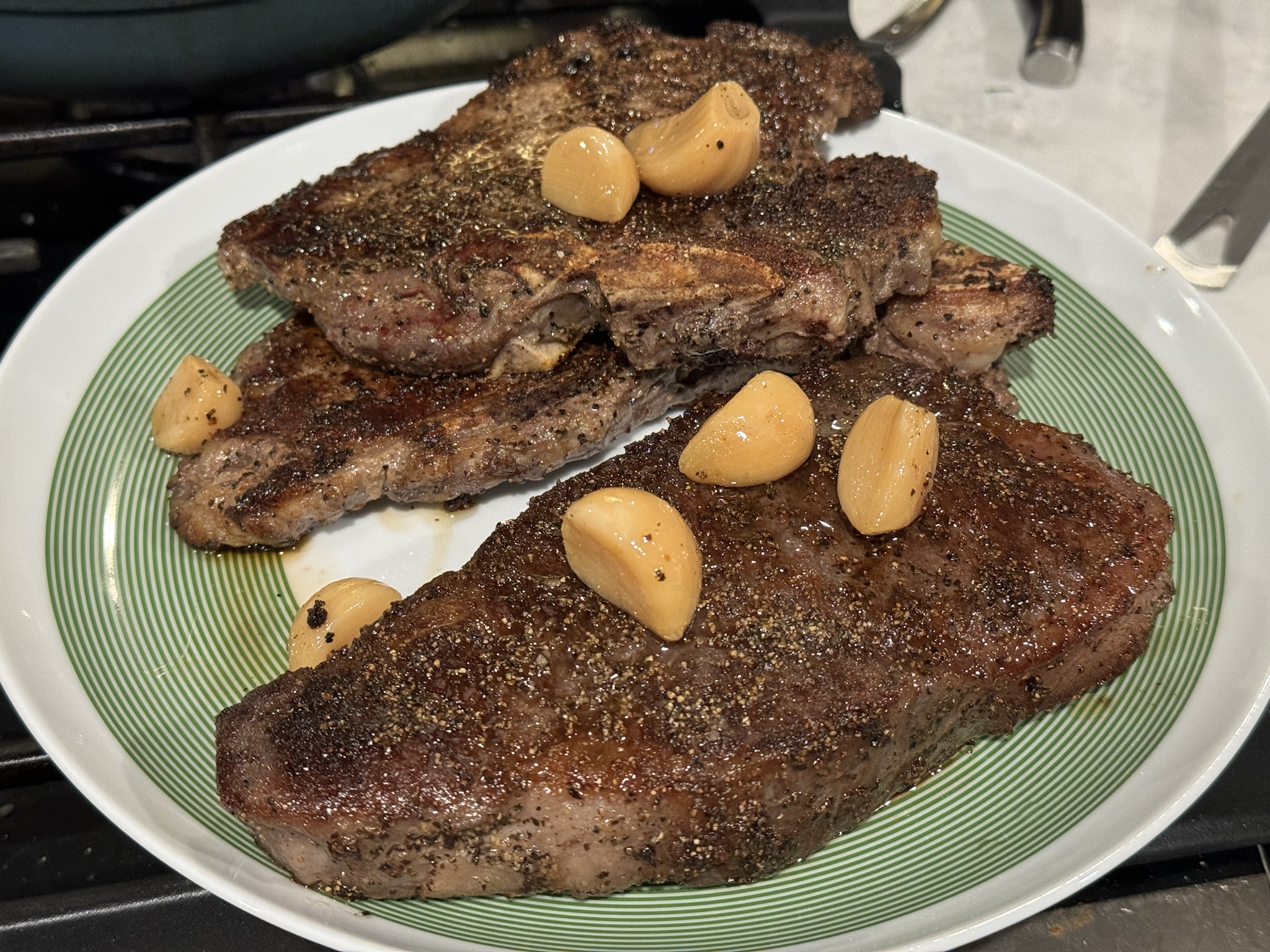 Sous vide steaks and perfectly spreadable sous vide confit garlic | Scrolller