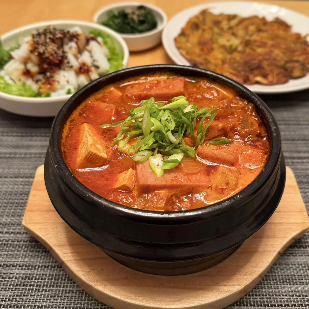 Spam kimchi jjigae night | Scrolller