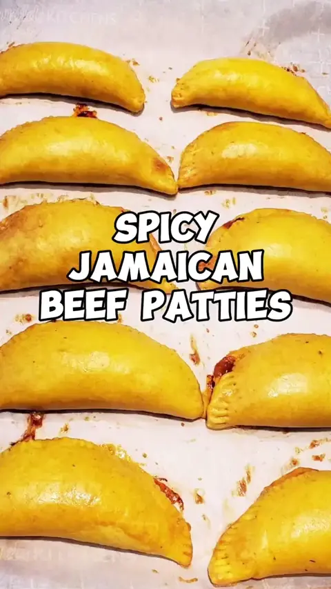 Spicy Jamaican Beef Patties | Scrolller