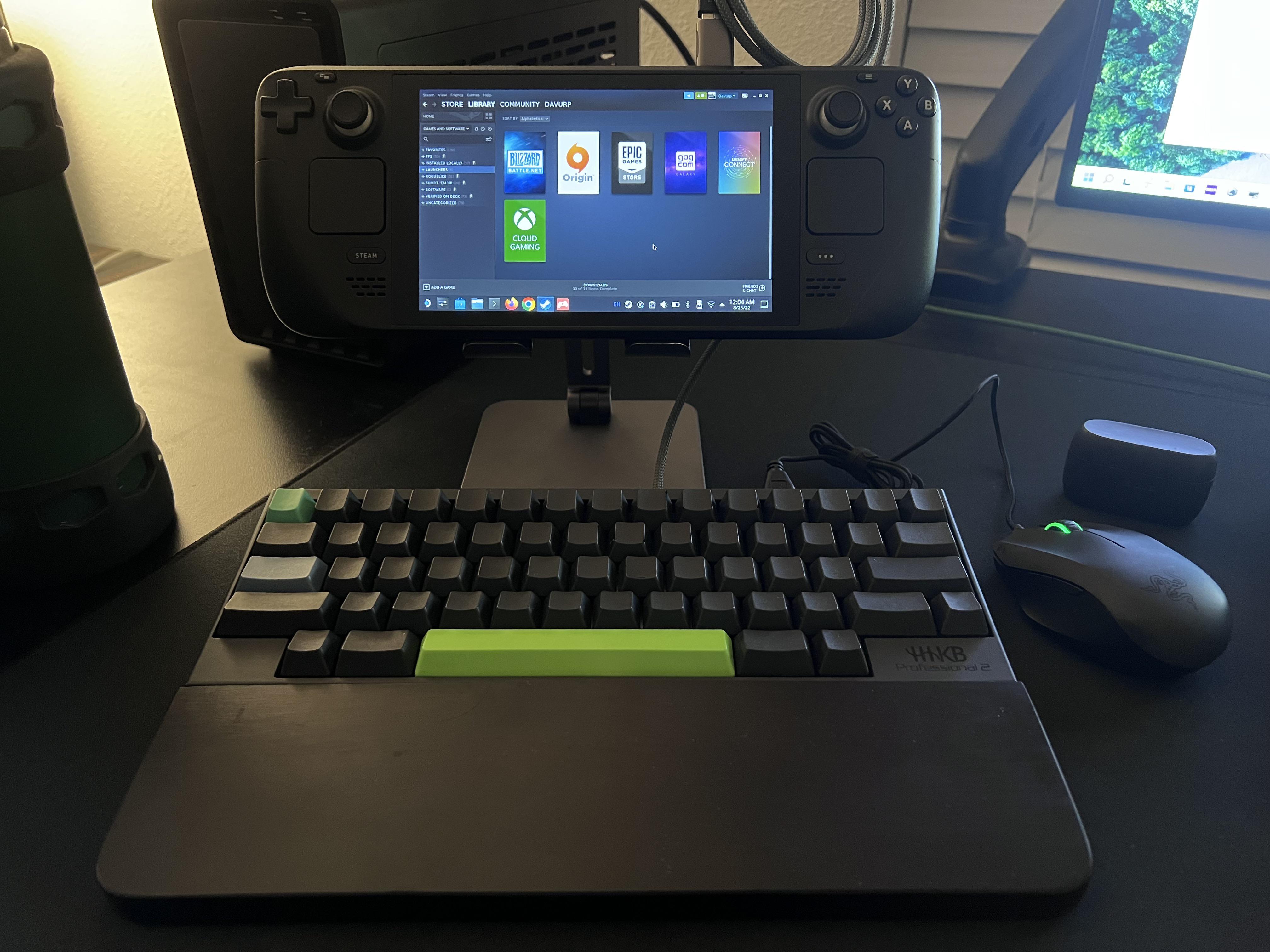 Steam Deck + HHKB Pro 2 (2015) | Scrolller