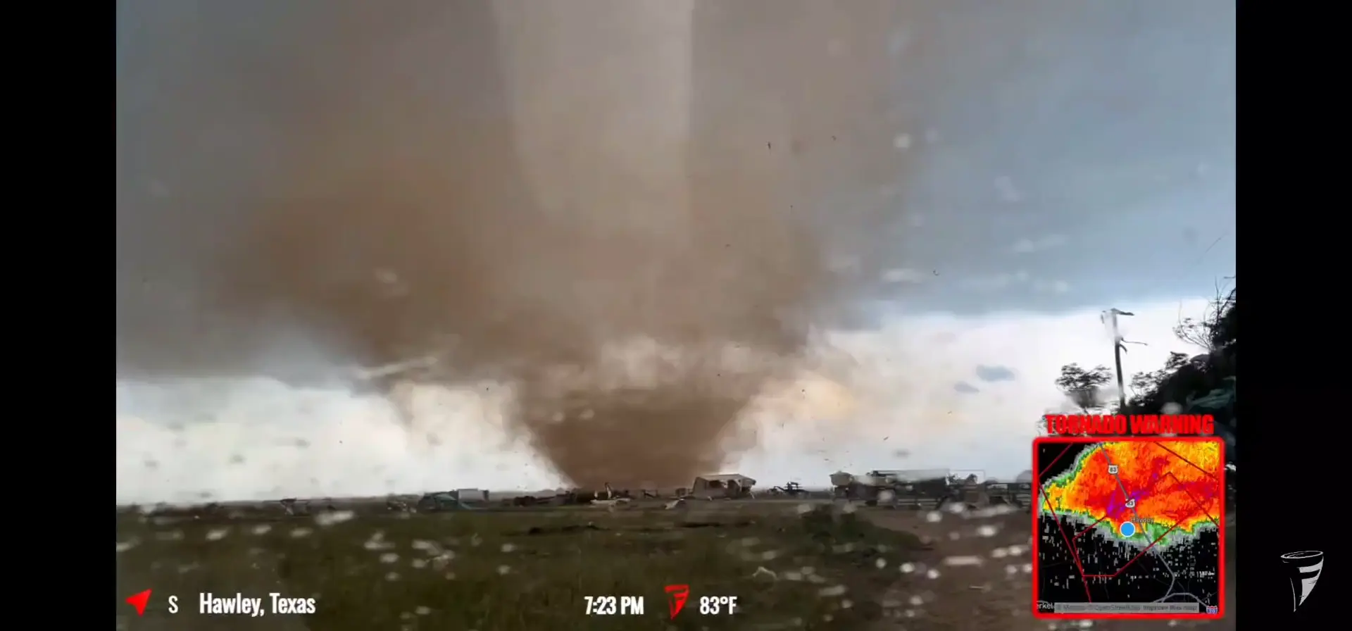 Storm Chaser Freddy Mckinney rescues injured family while chasing a tornado | Scrolller