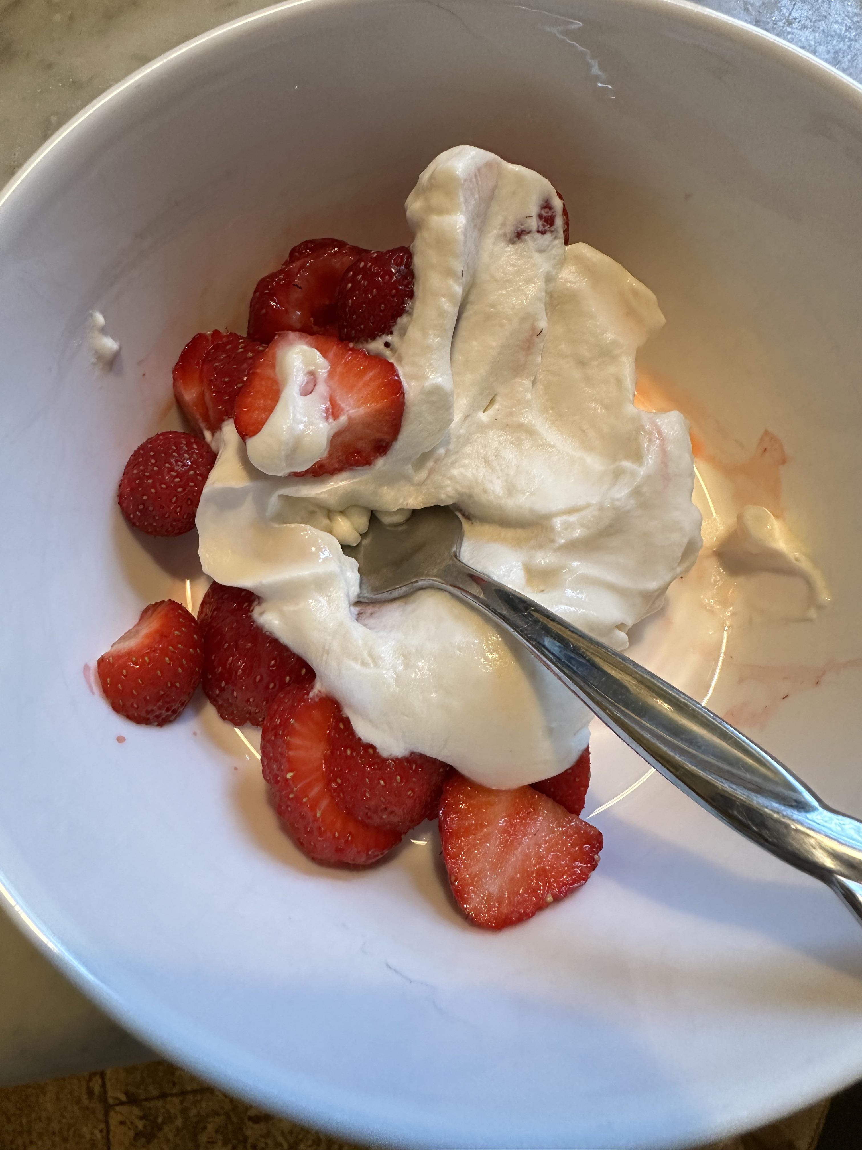Strawberries Romanoff | Scrolller