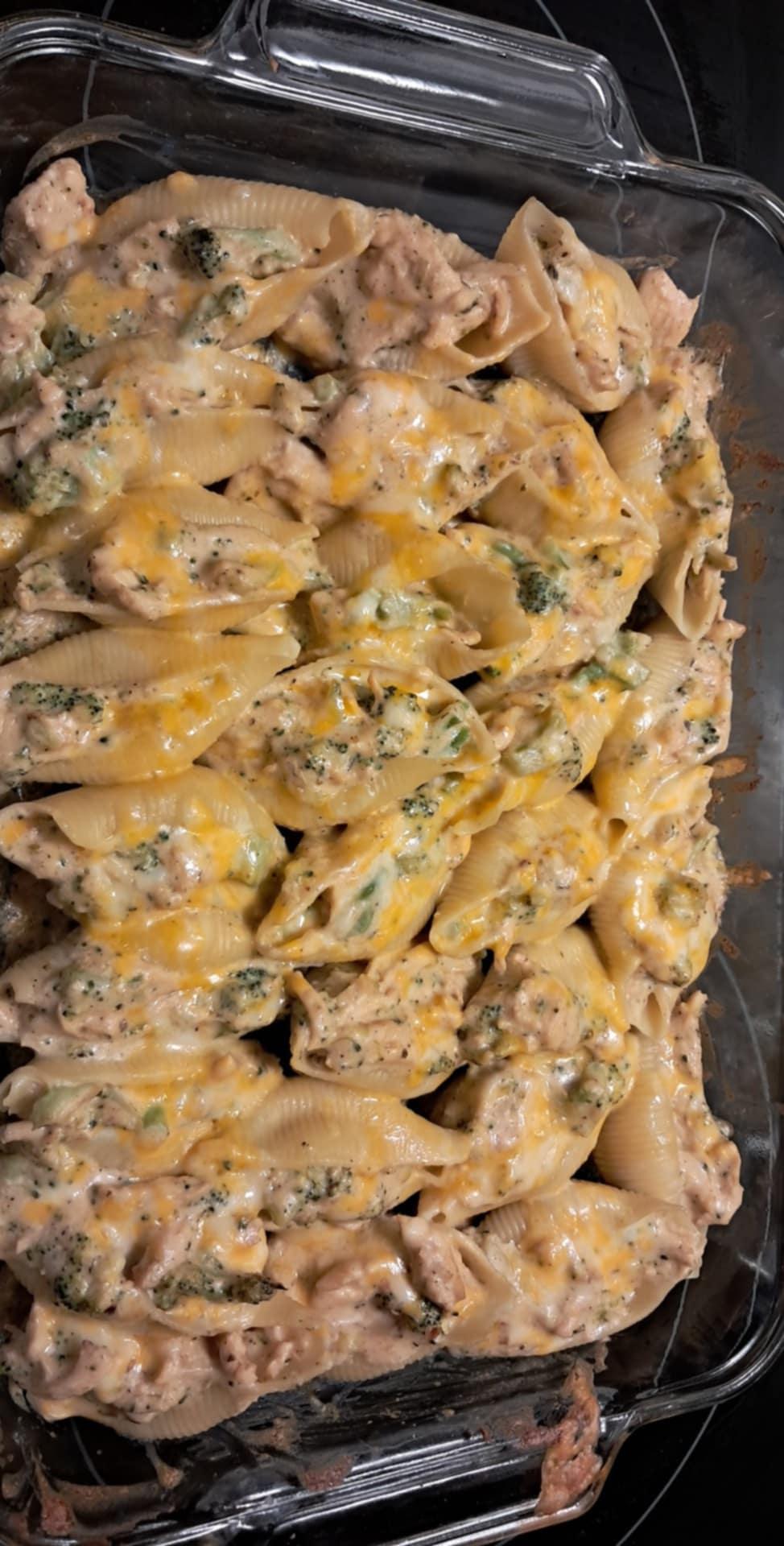 Stuffed shells | Scrolller