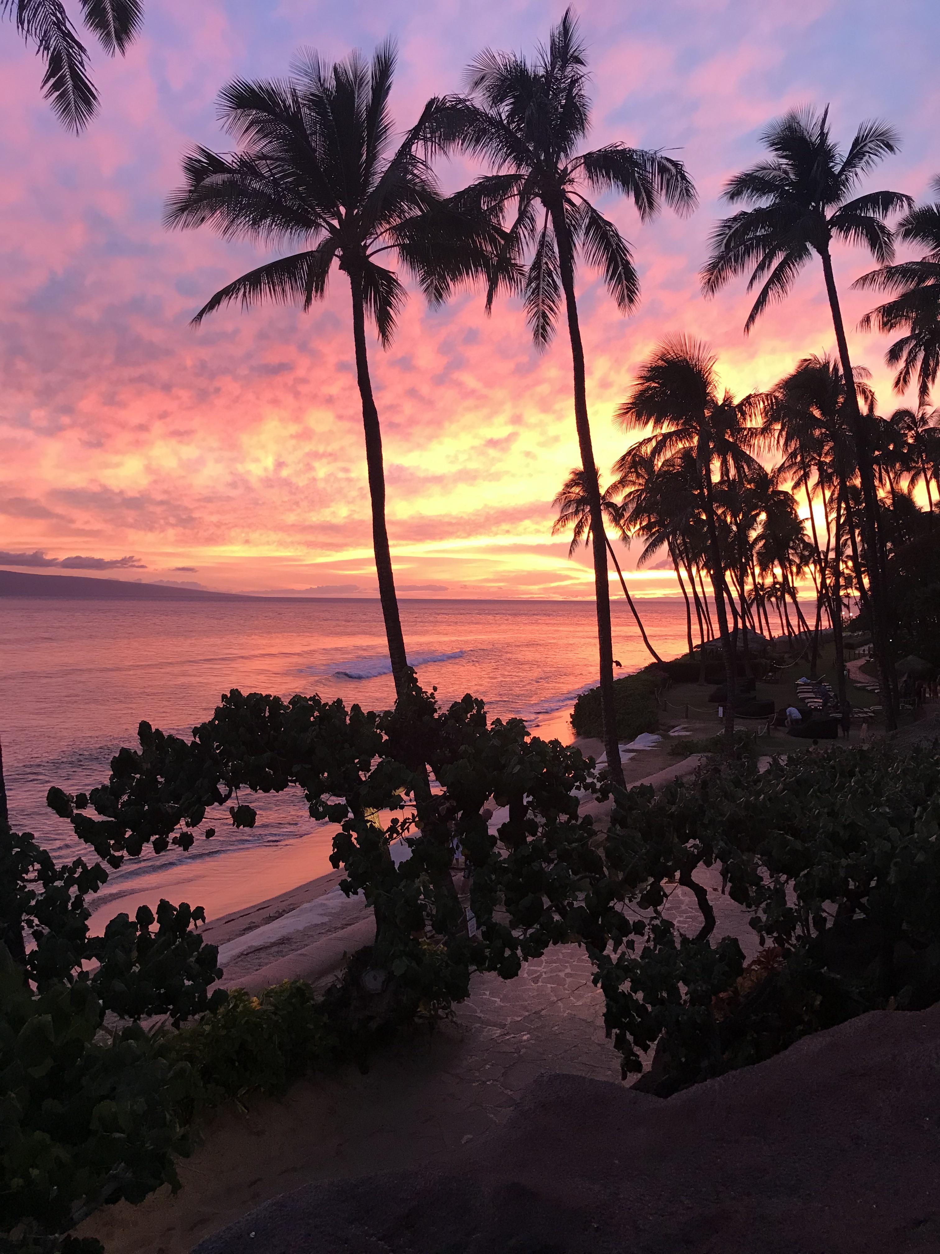 Sunset in Maui | Scrolller