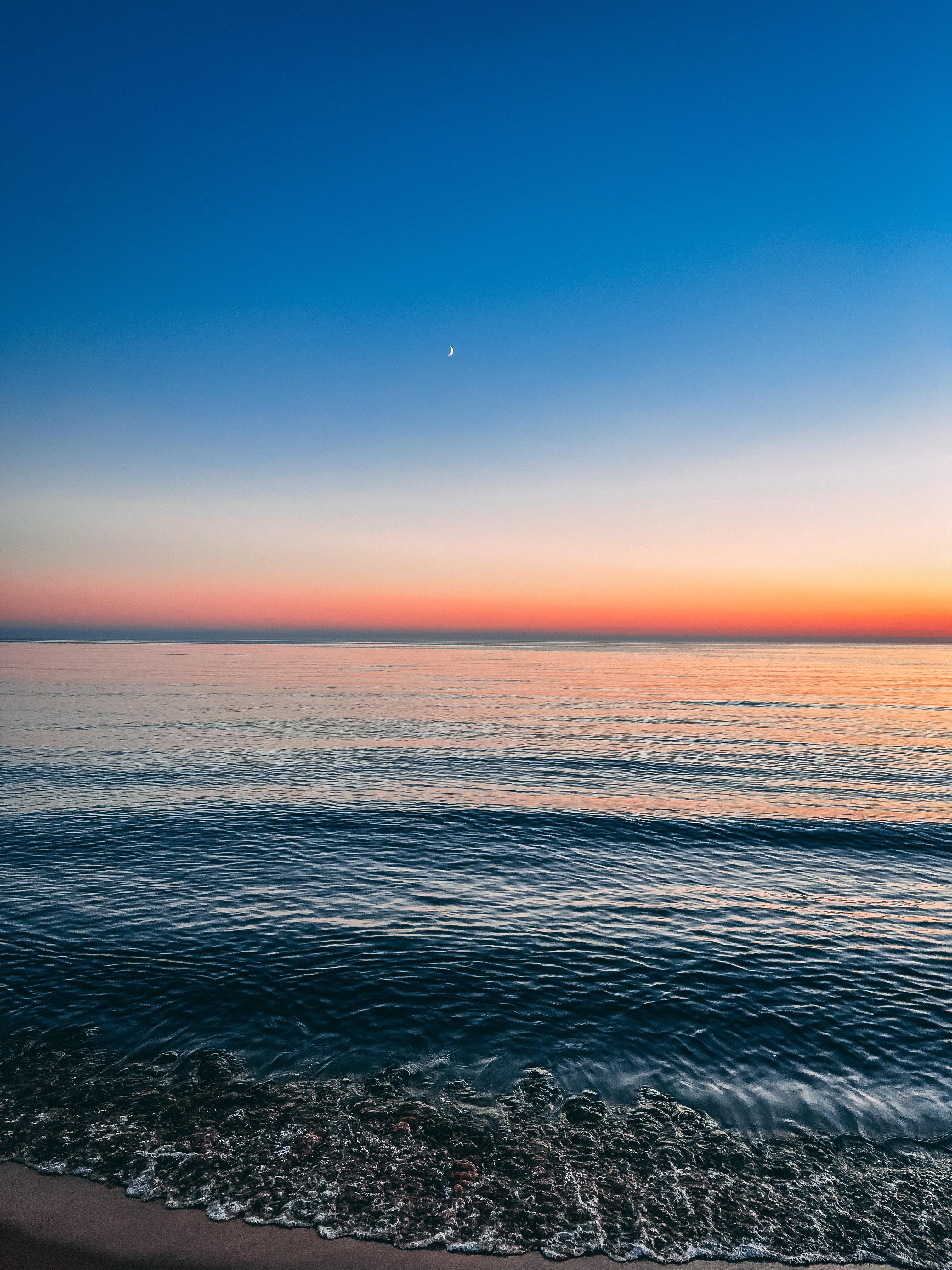 Sunset on Lake Michigan | Scrolller