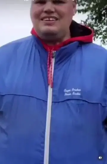 Super tornado siren 🔊 | Scrolller