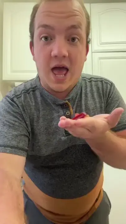 Sweet Tooth | Scrolller