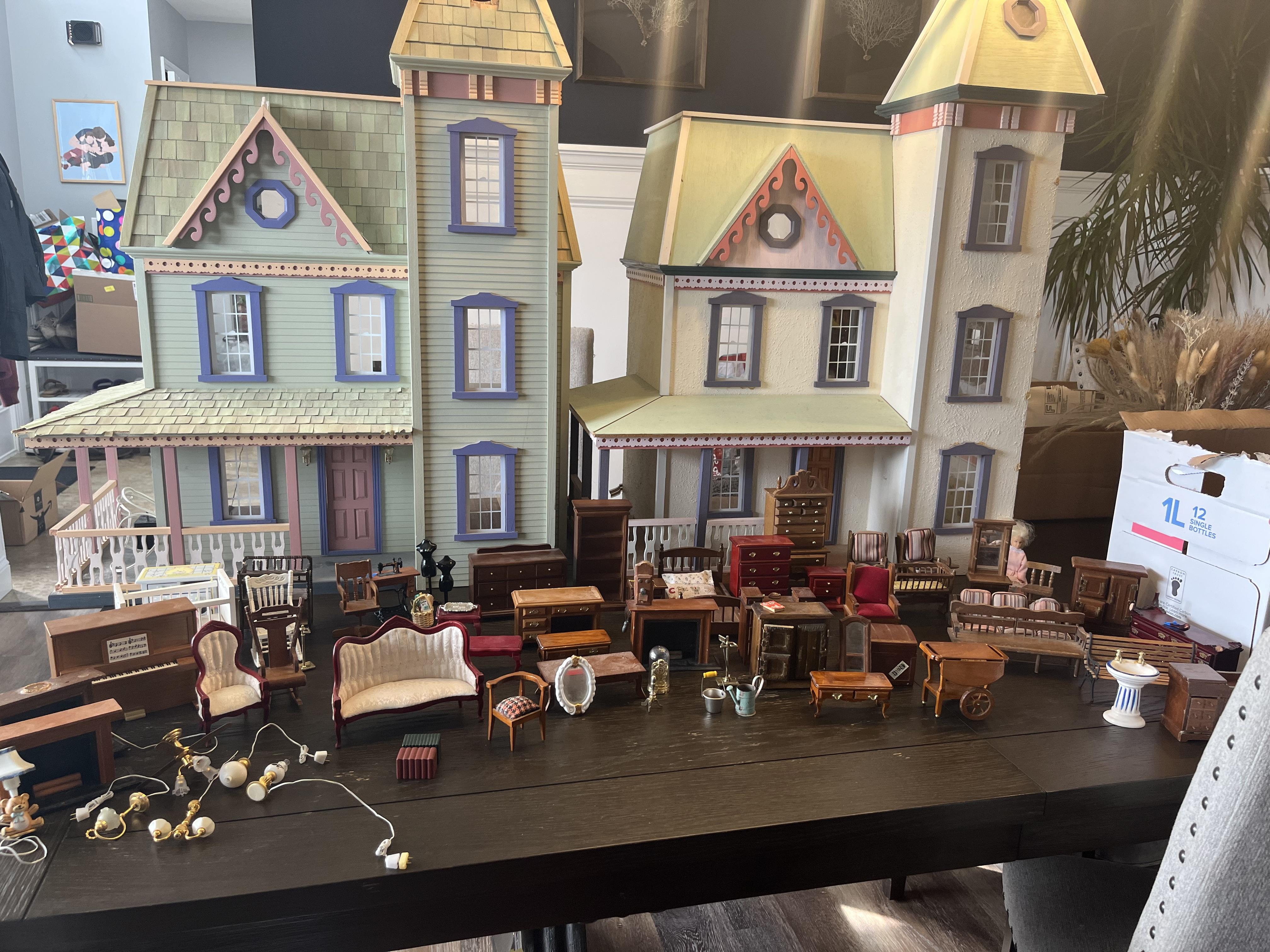 Interiors of my $120 dollhouse haul | Scrolller