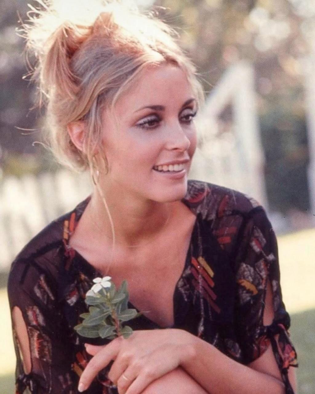 Discover more like OldSchoolCool: Sharon Tate in California, 1968. and Related Content | Scrolller