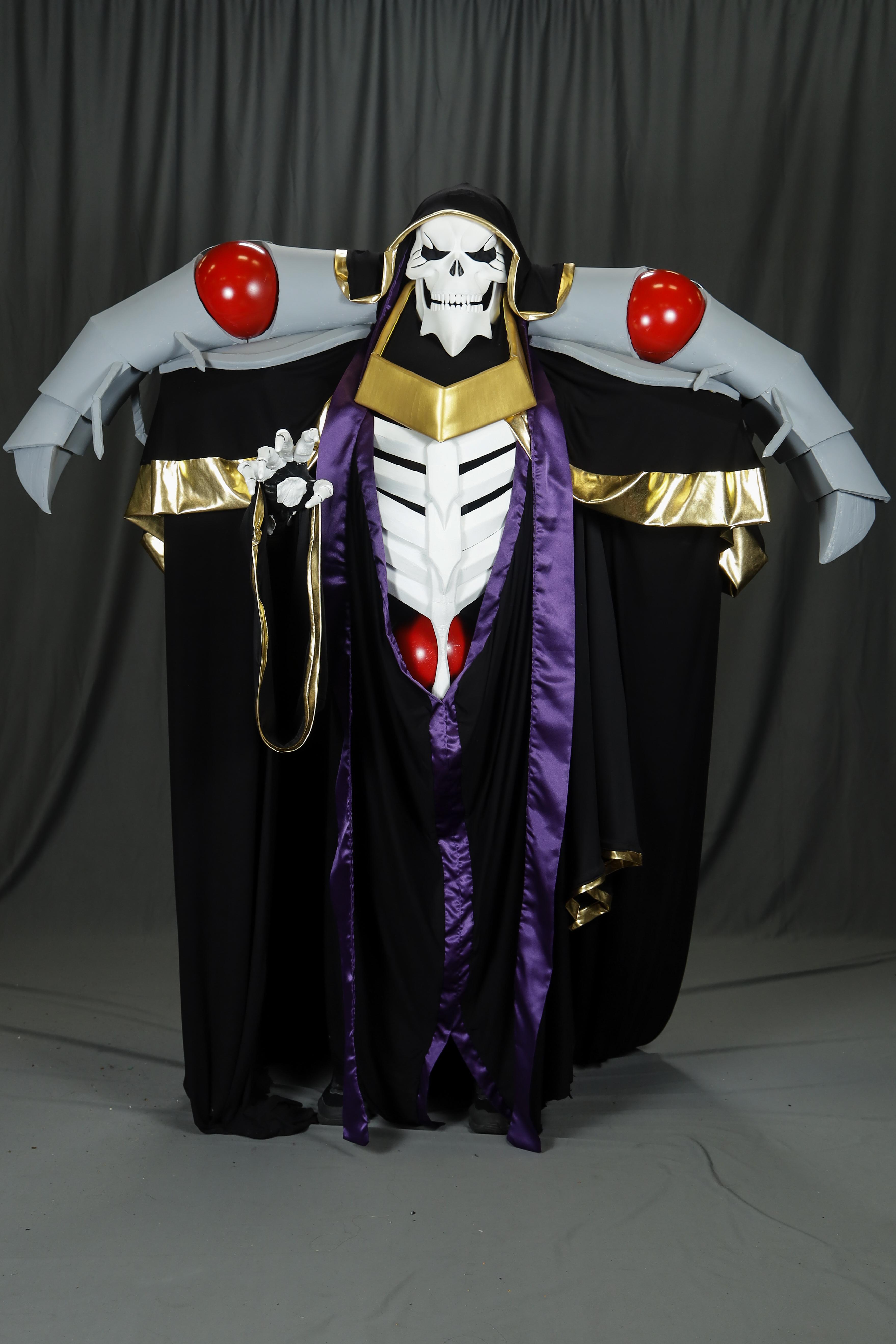 Lord Momonga, I mean Ainz Ooal Gown! Isn't he just the best?! | Scrolller