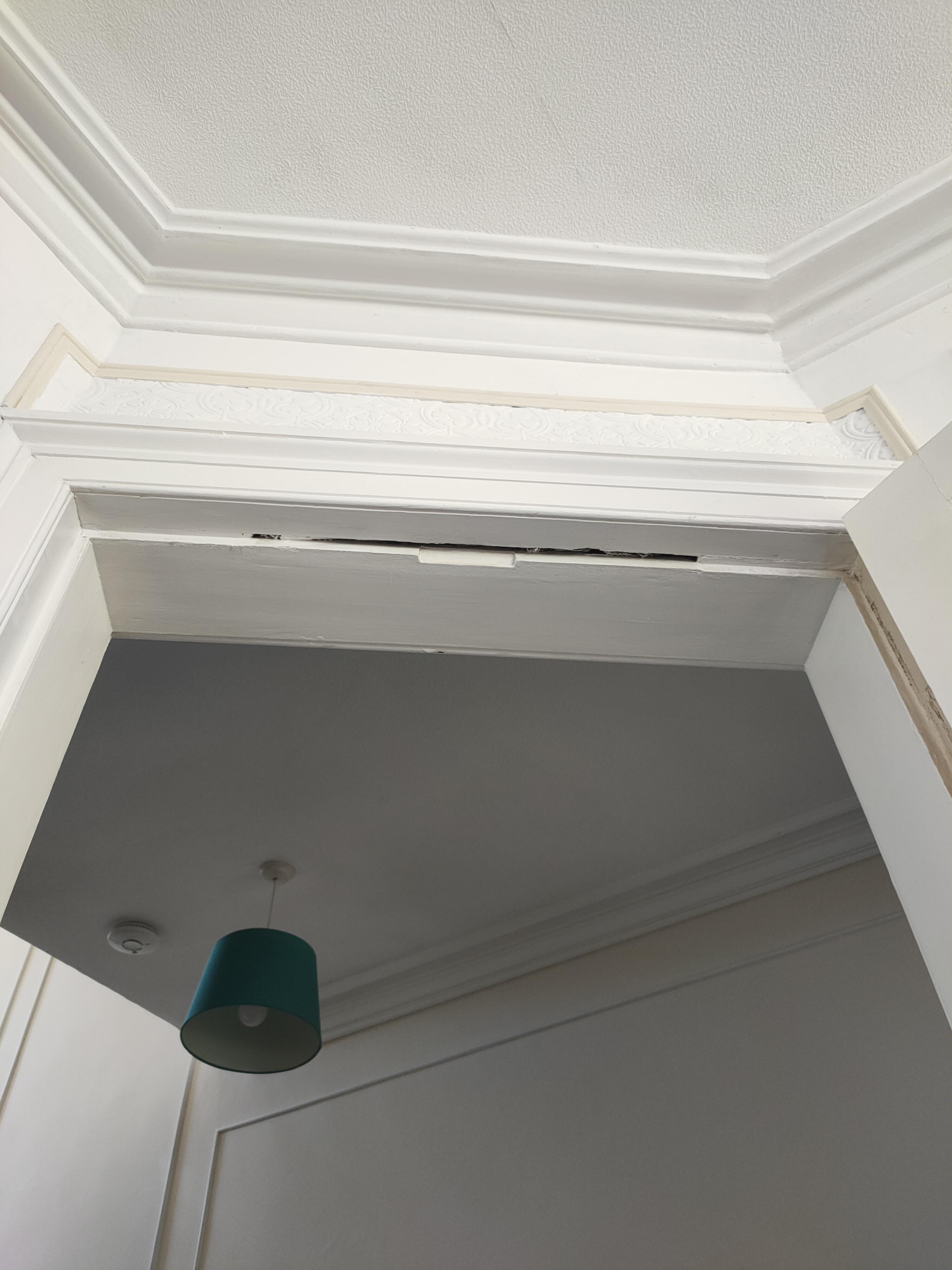 Door frame additional photos | Scrolller