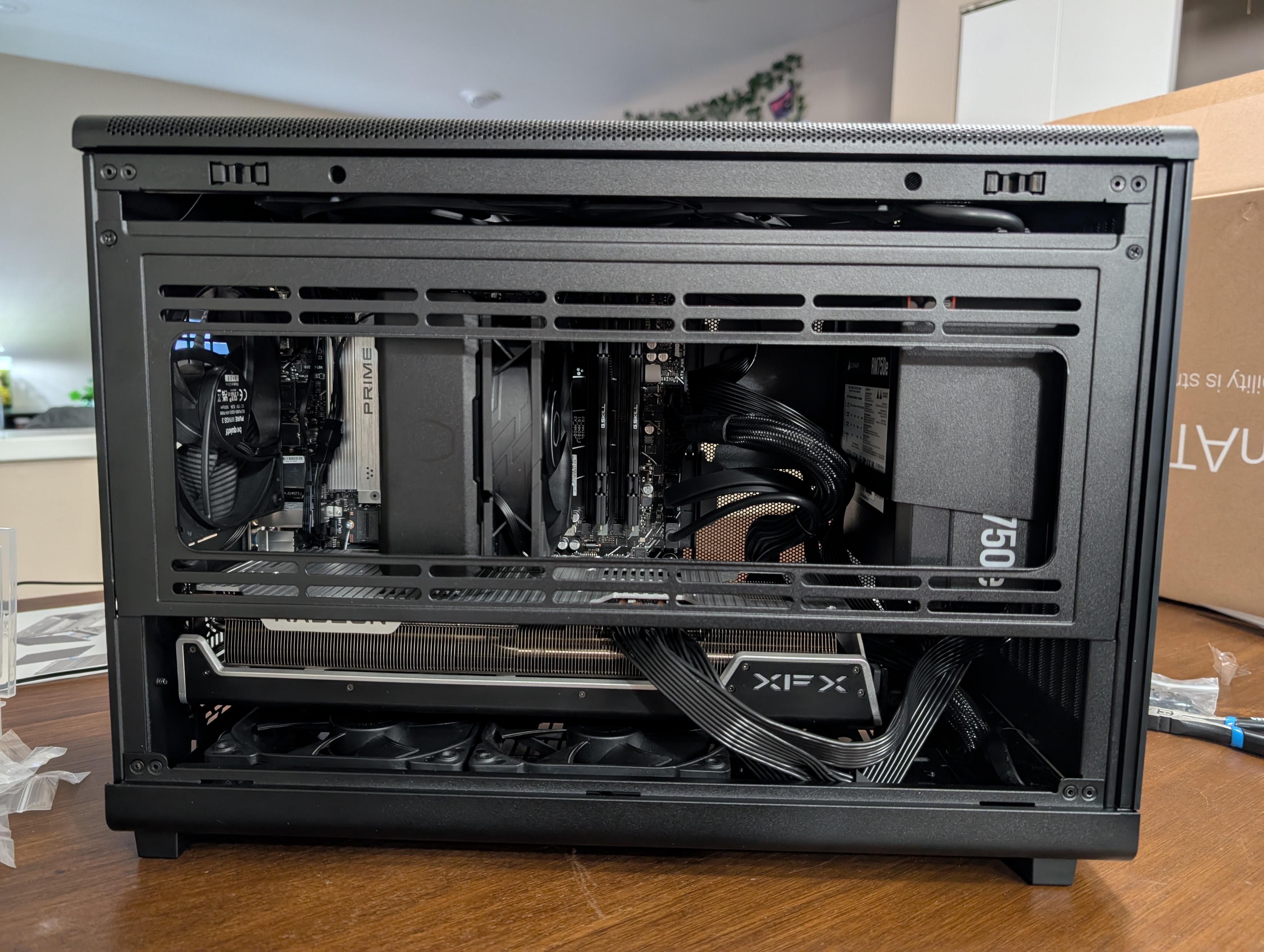 Tried so hard on the cable management | Scrolller