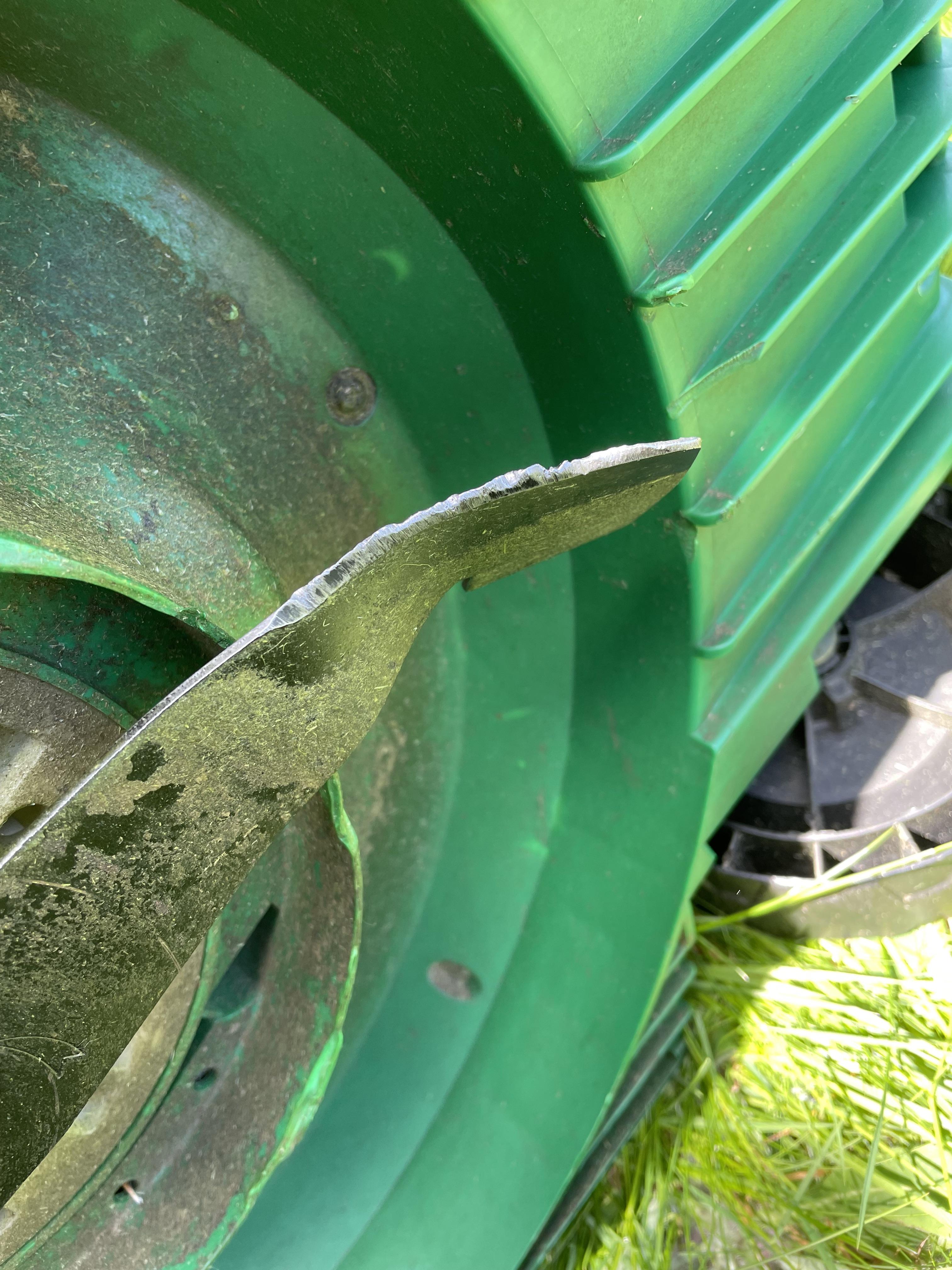 Why did my lawnmower suddenly stop cutting?? | Scrolller