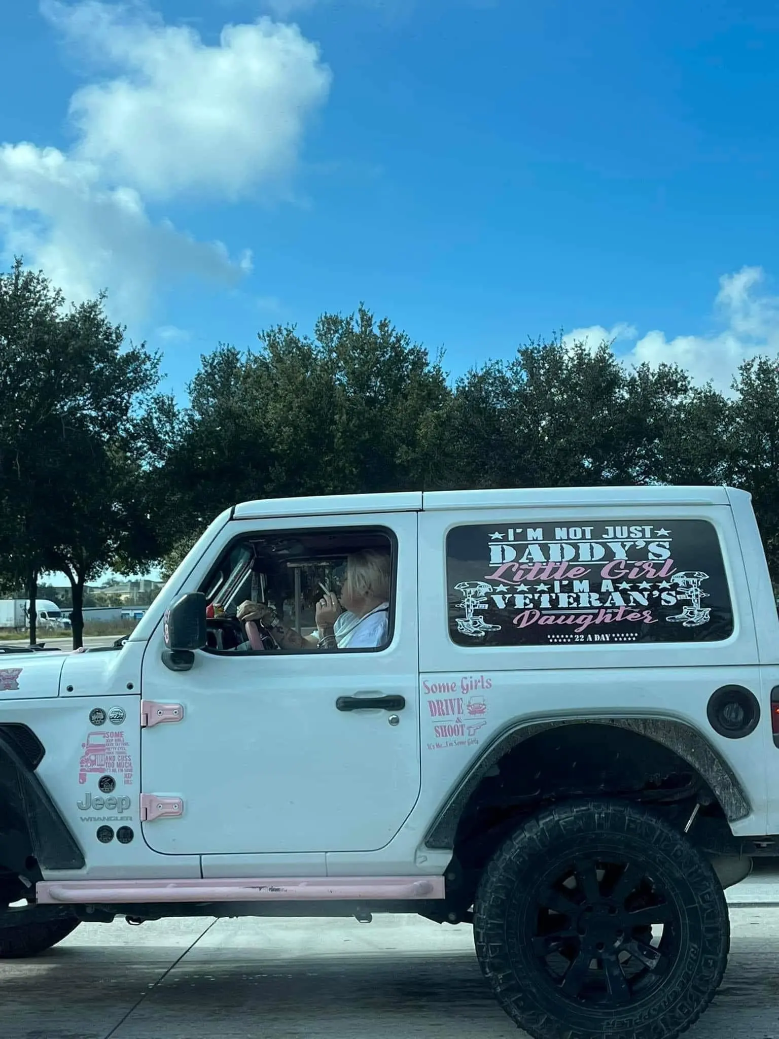 Targeted Jeep | Scrolller