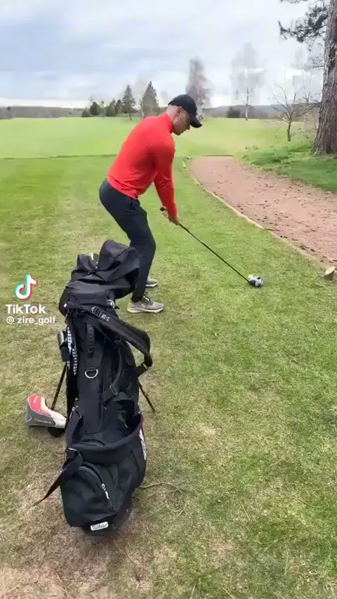 That definitely hurt | Scrolller