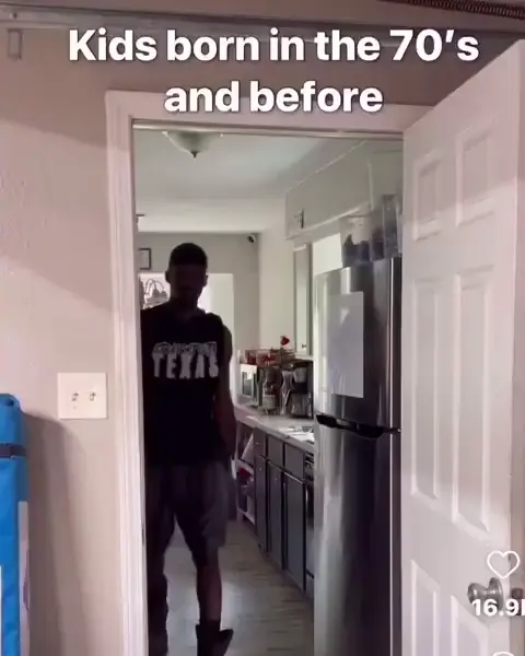 The 90's so accurate. | Scrolller