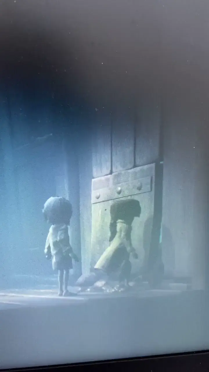 The shush animation | Scrolller