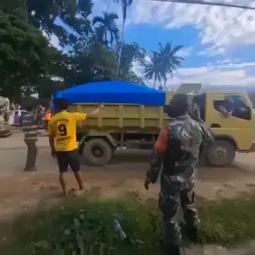 The truck | Scrolller