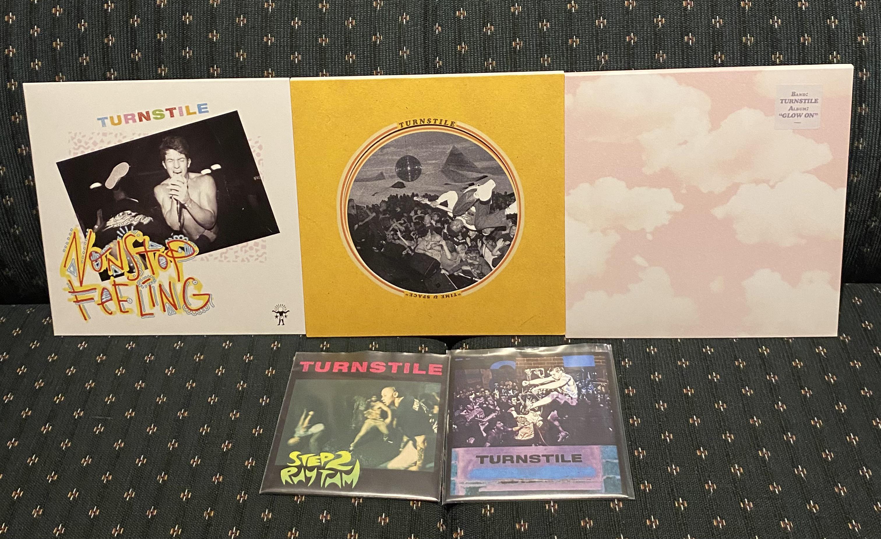 The vinyl collection is finally complete! (unless I can find a move thru me for a decent price ...