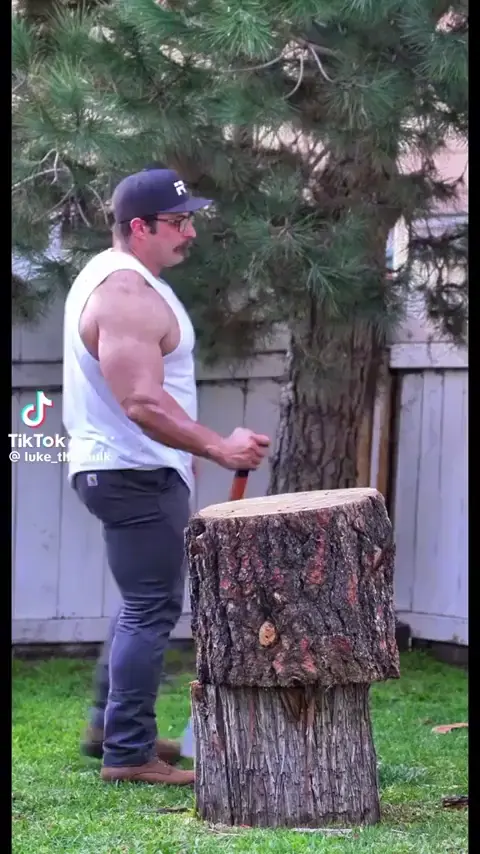 This month the chopping of shorts begins | Scrolller