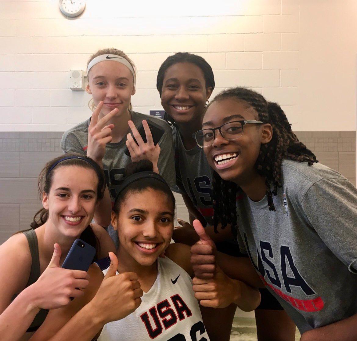 Throwback with a group of ballers | Scrolller