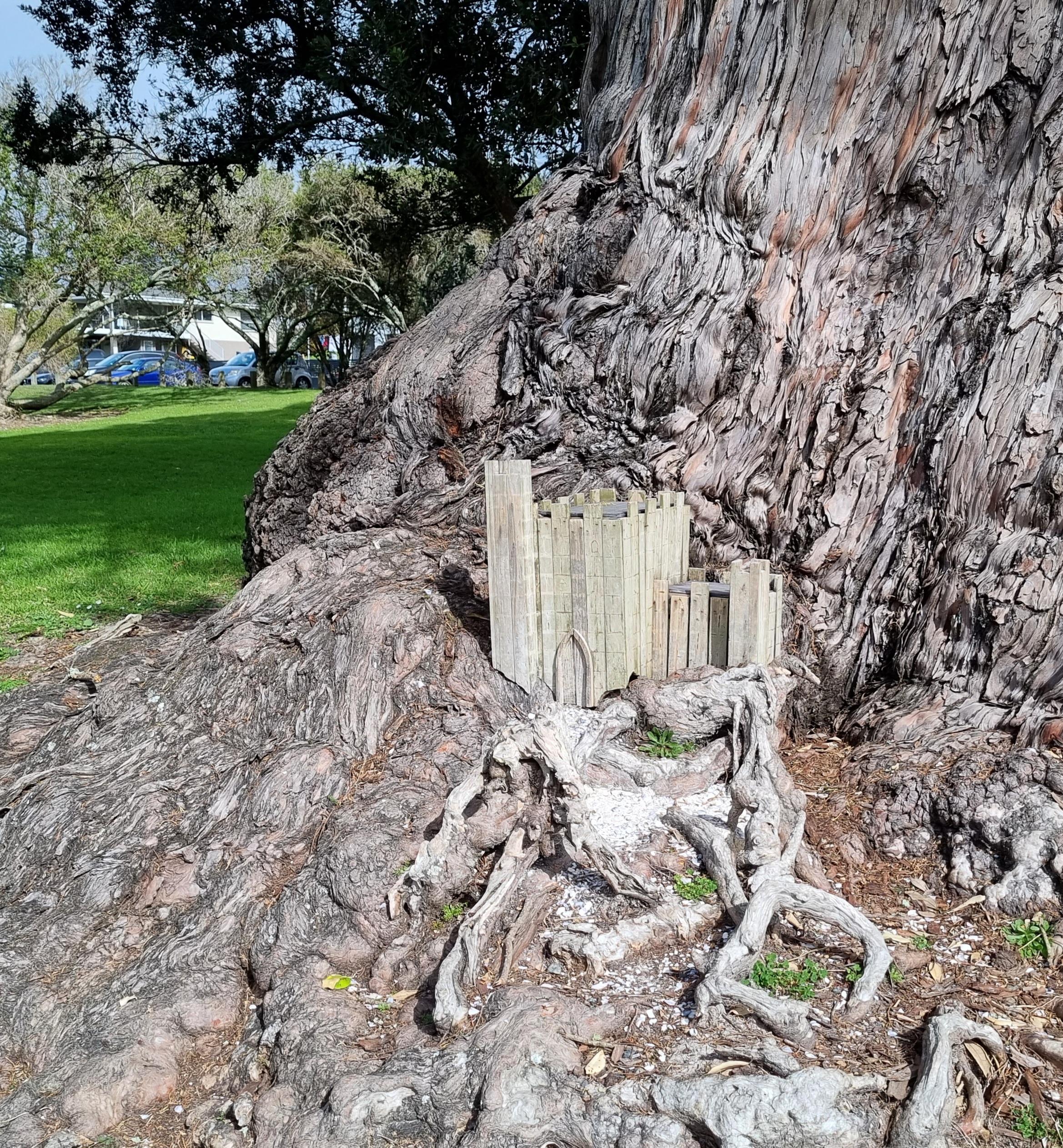 Tiny castle | Scrolller