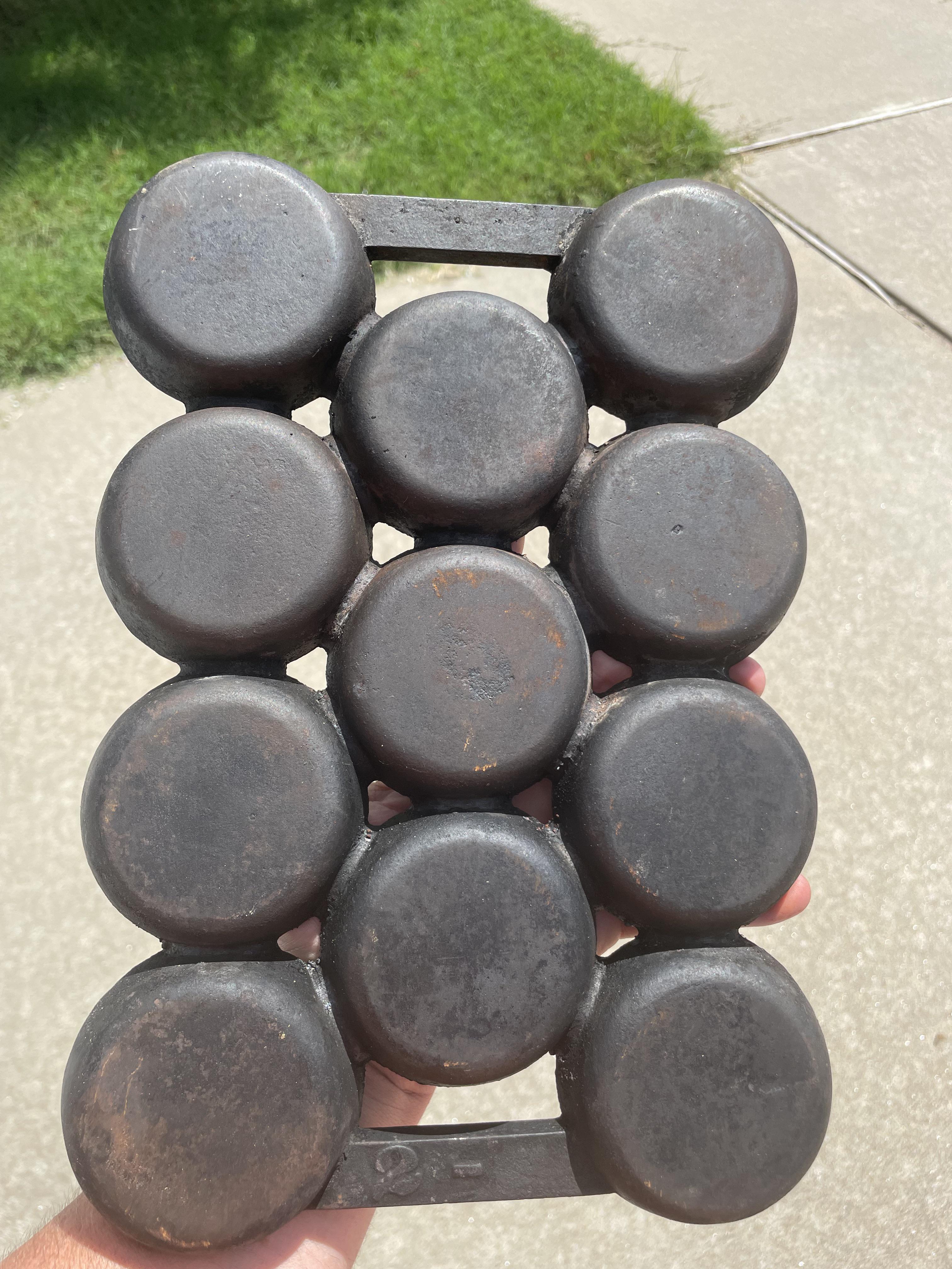 Gem pan identification help? | Scrolller