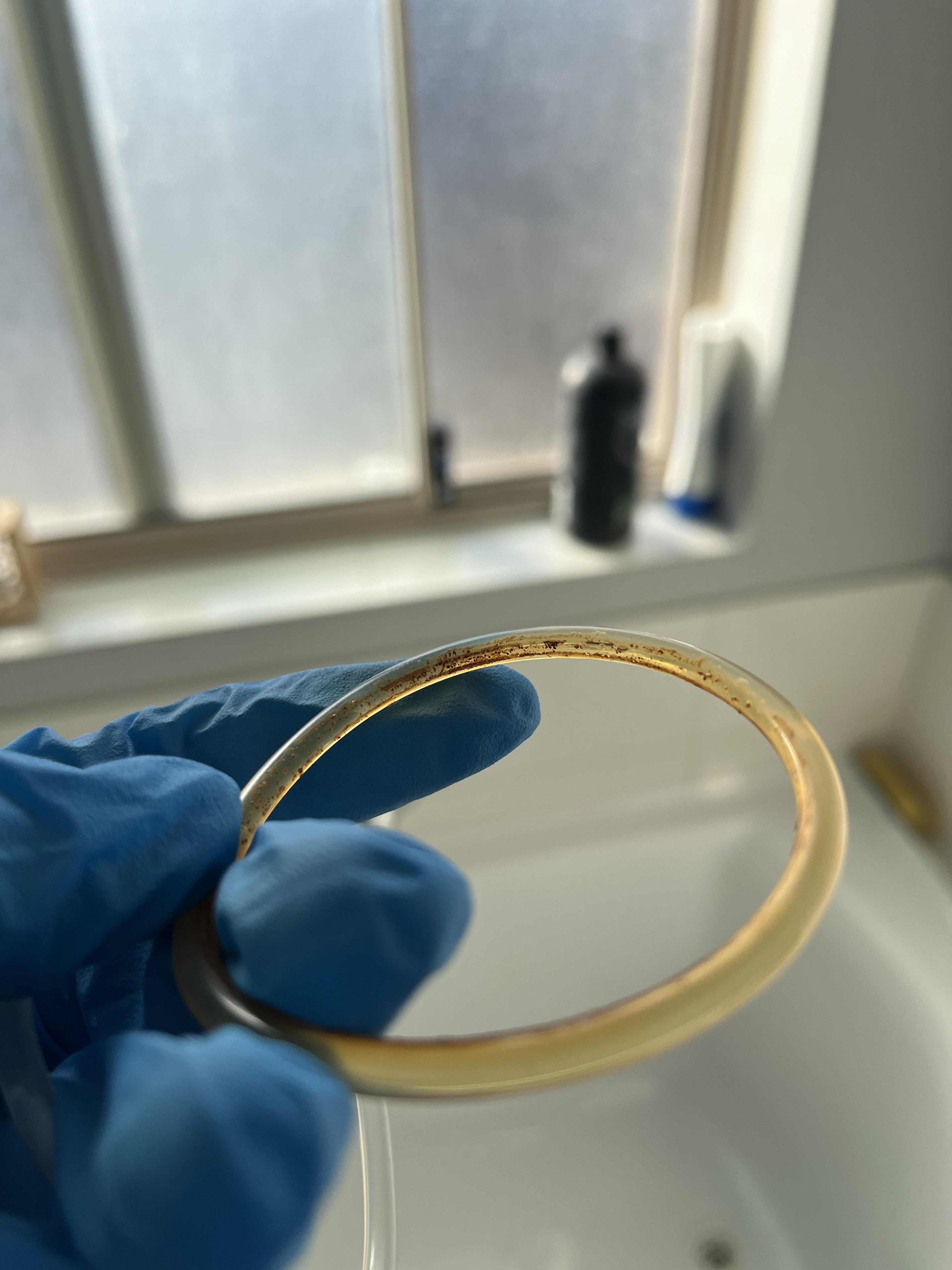 Top Reservoir O-ring turned into cheeto? | Scrolller