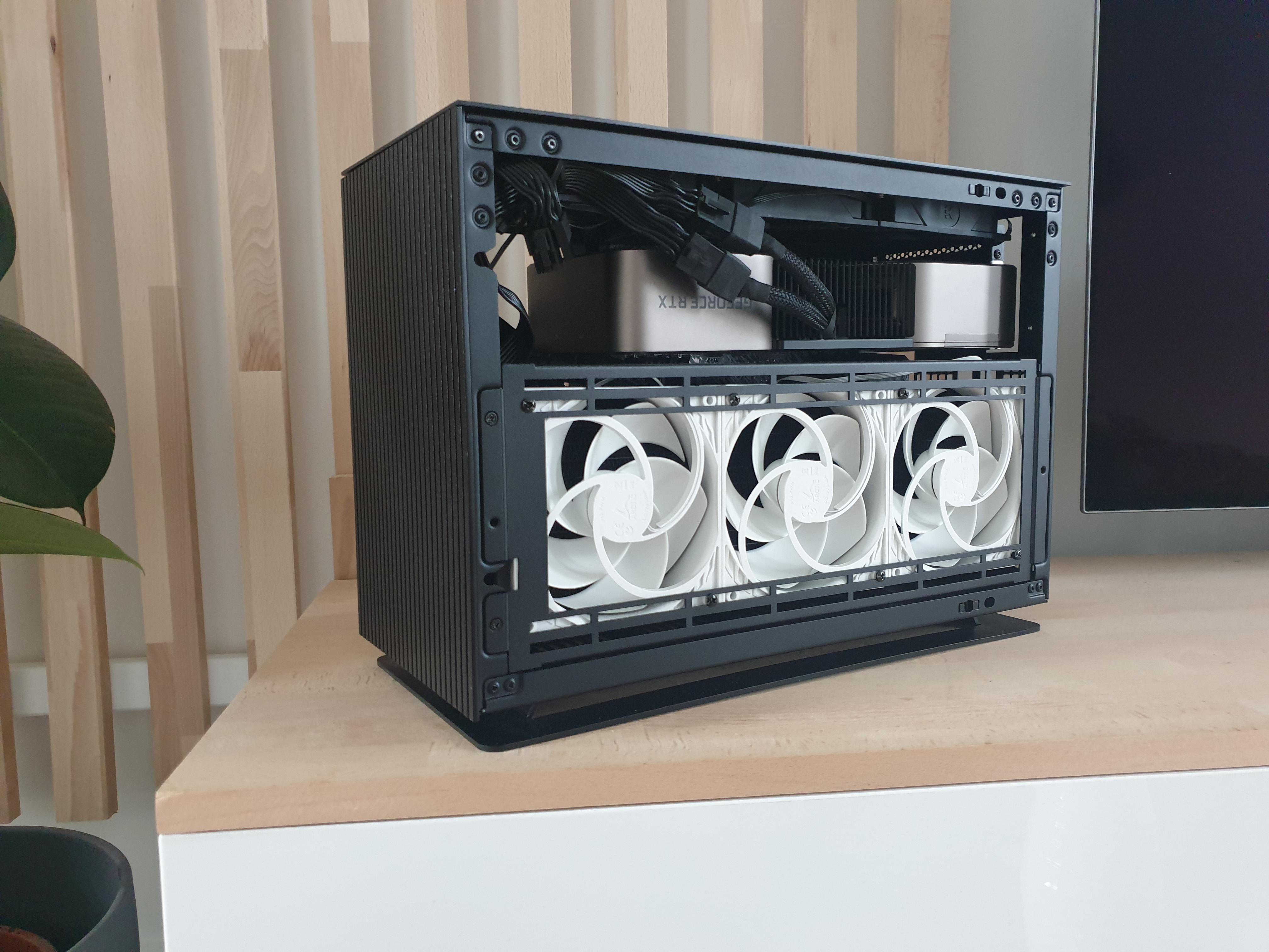 LianLi & DAN A3-mATX - 360 AIO | Scrolller