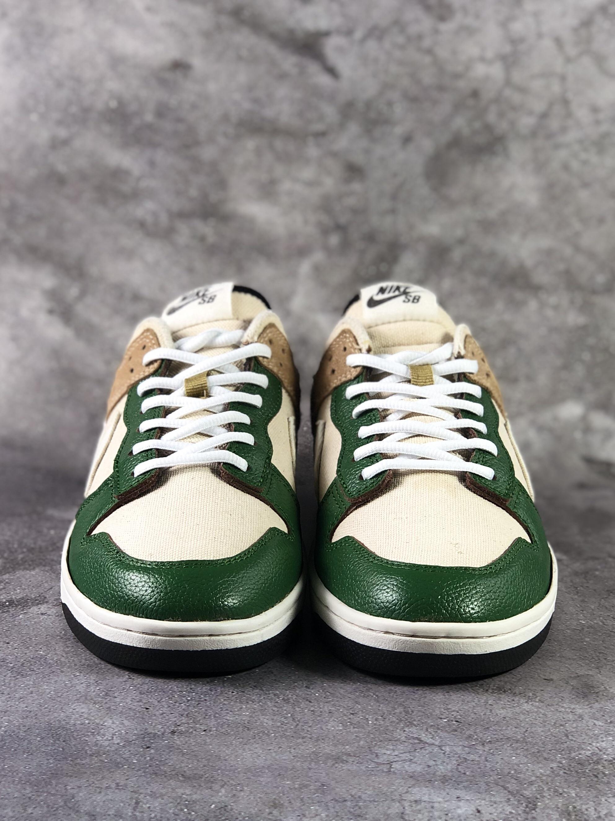 Thoughts on my custom Nike dunks? i made them from scratch | Scrolller