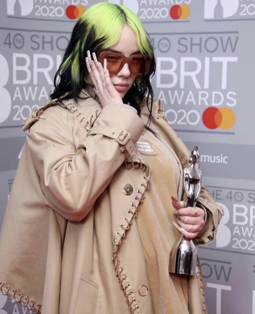 Billie with her BRIT awards 2 years ago🥵 | Scrolller