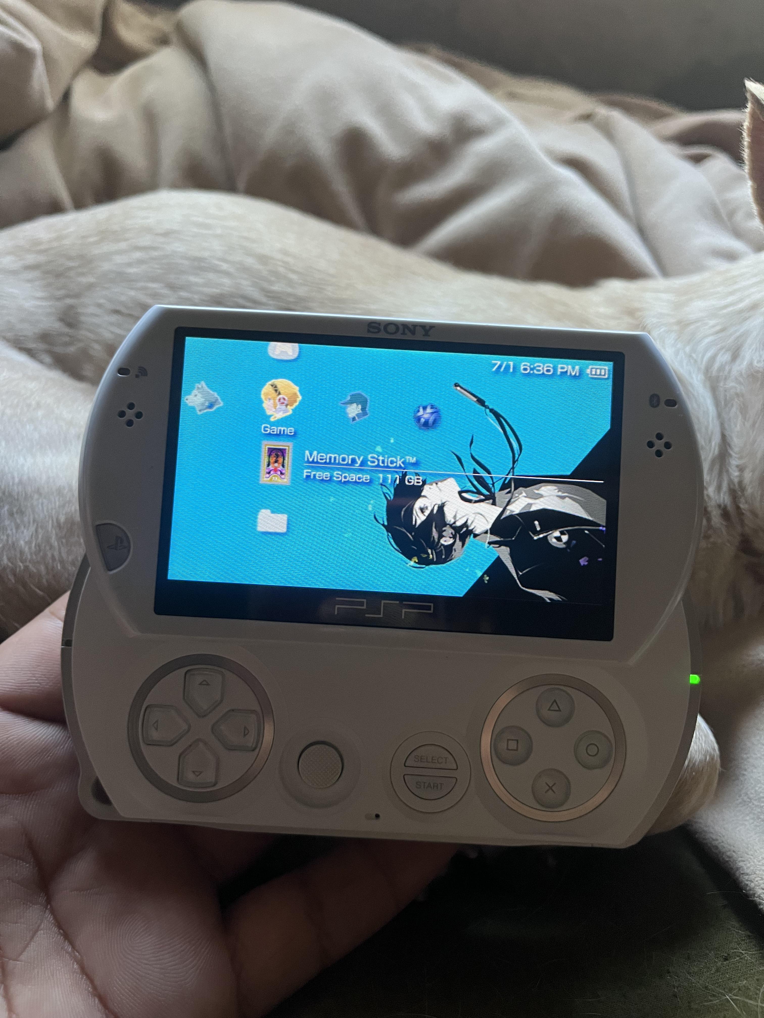 Fully Modded PSP Go | Scrolller