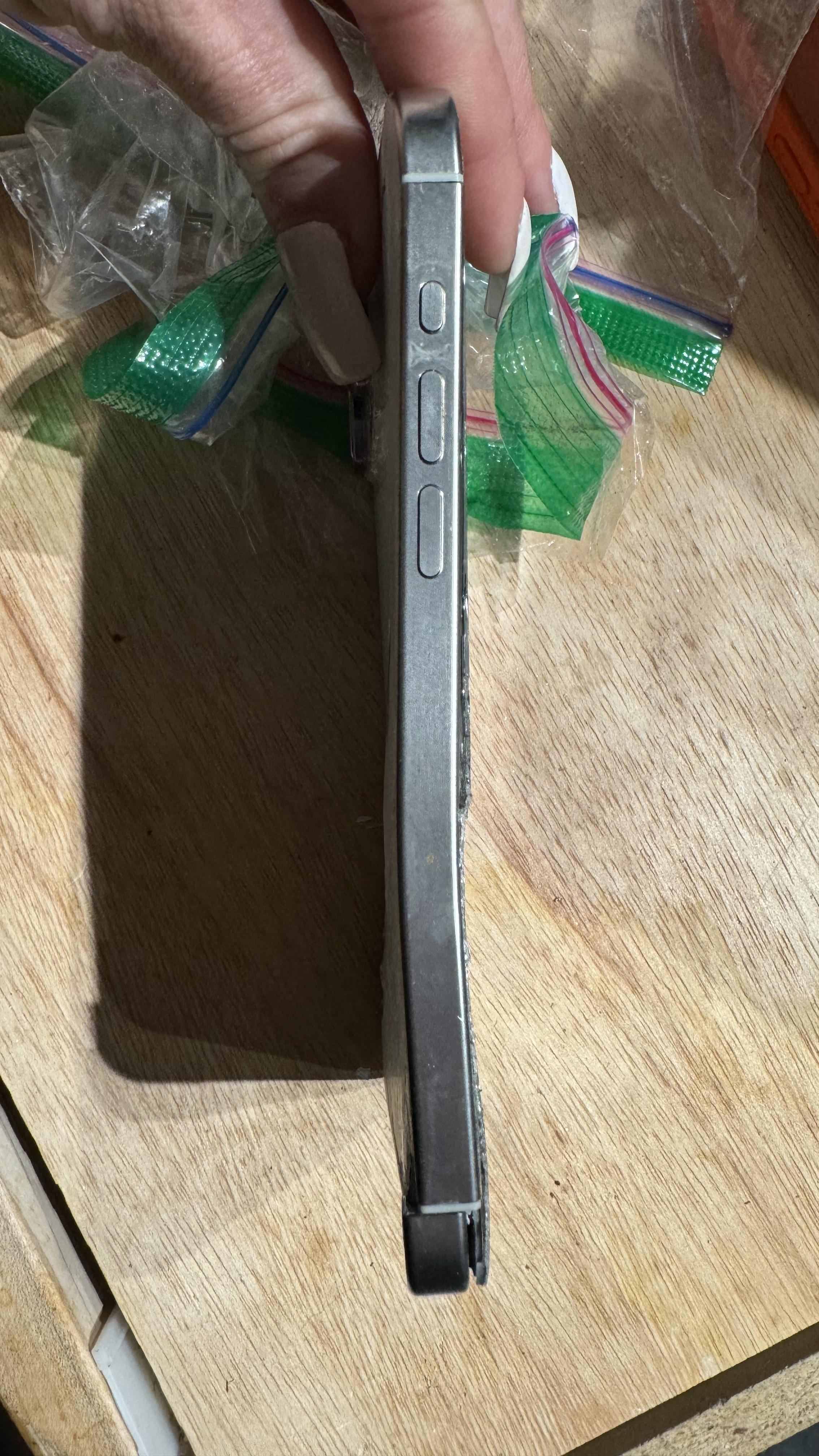 Do y’all think some rice will work or nah??? | Scrolller