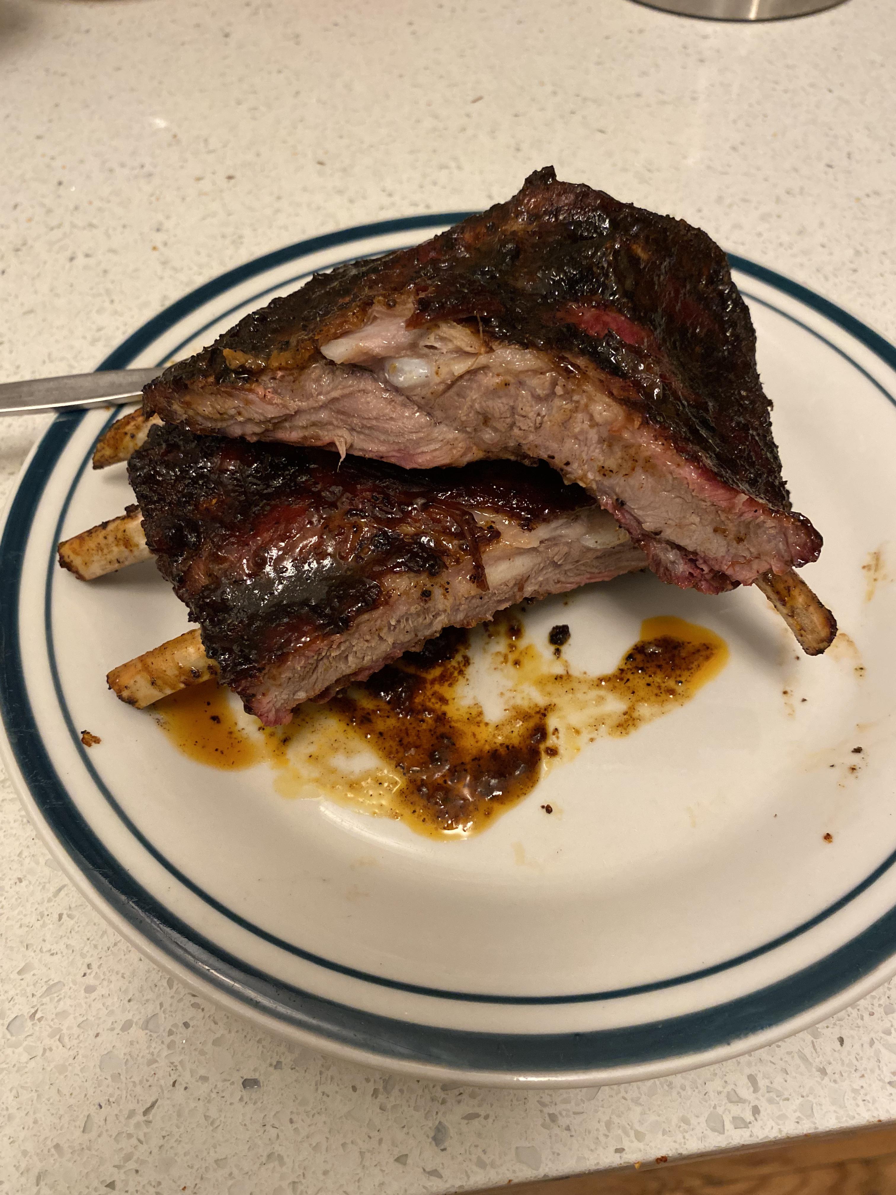 Pork short ribs with the Weber kettle on a hot Saturday in Brooklyn. Used some rib rub I picked ...