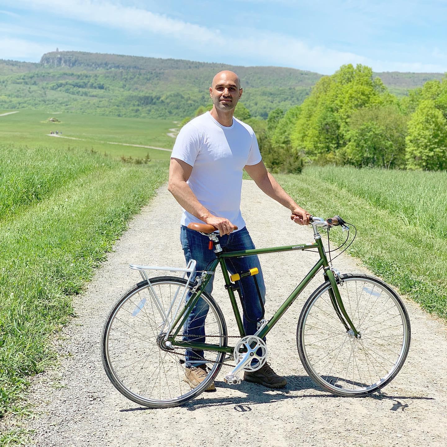 Beard or no beard ? | Scrolller