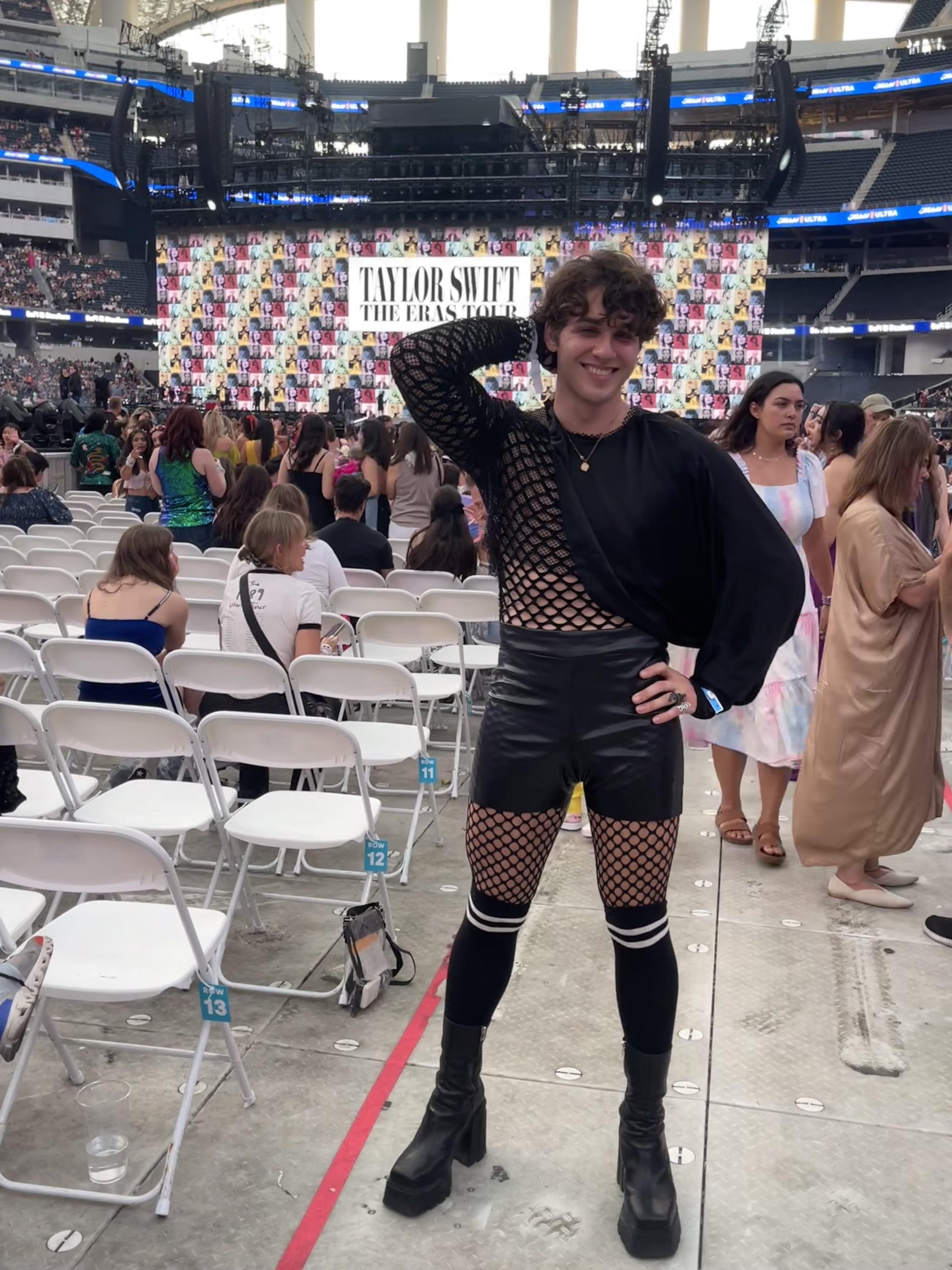 My Eras Tour fit 🐍🐍🐍 | Scrolller