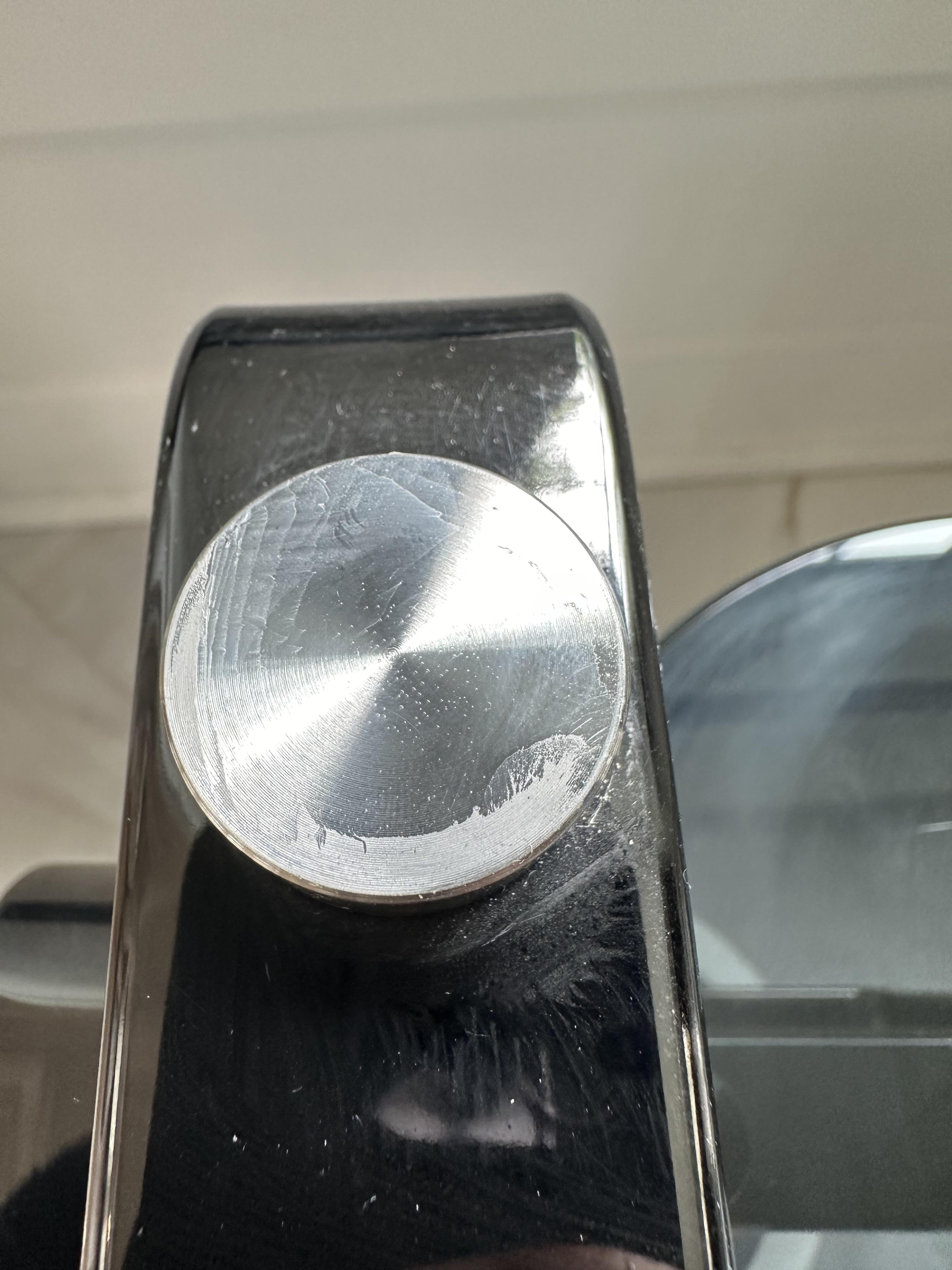 How to repair this glass table? | Scrolller