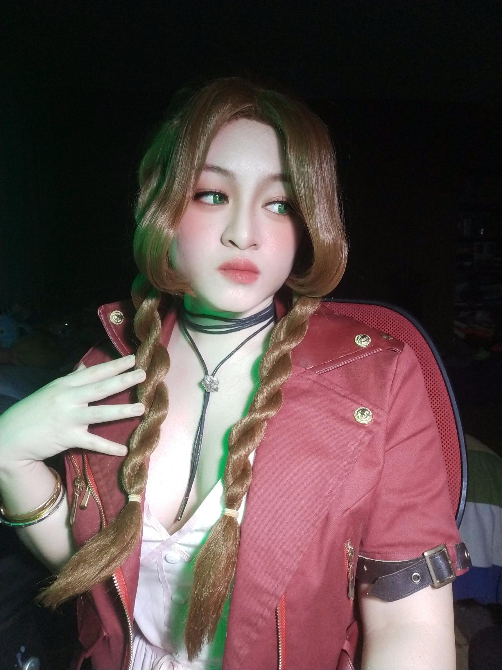 [OC] My Aerith Gainsborough cosplay! | Scrolller