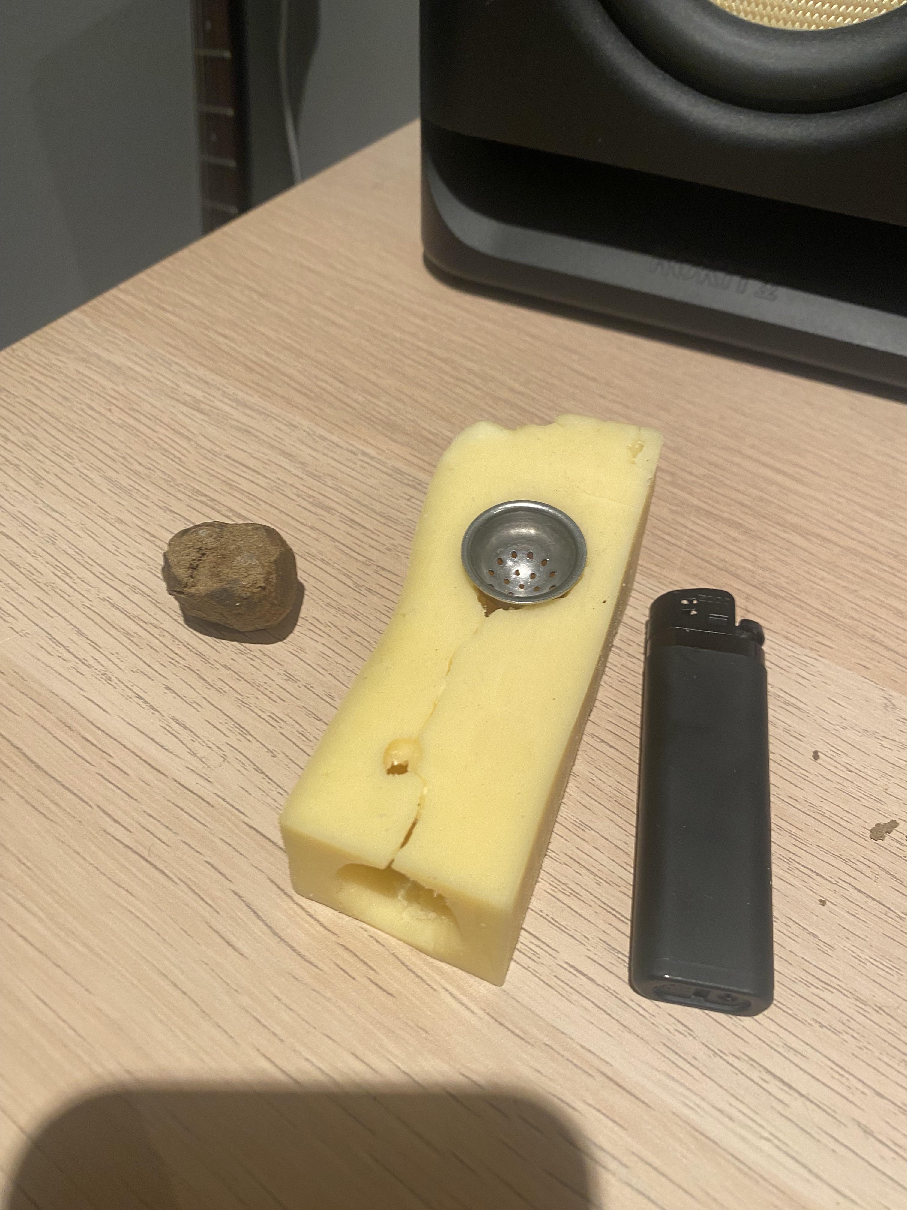 Cheese pipe | Scrolller