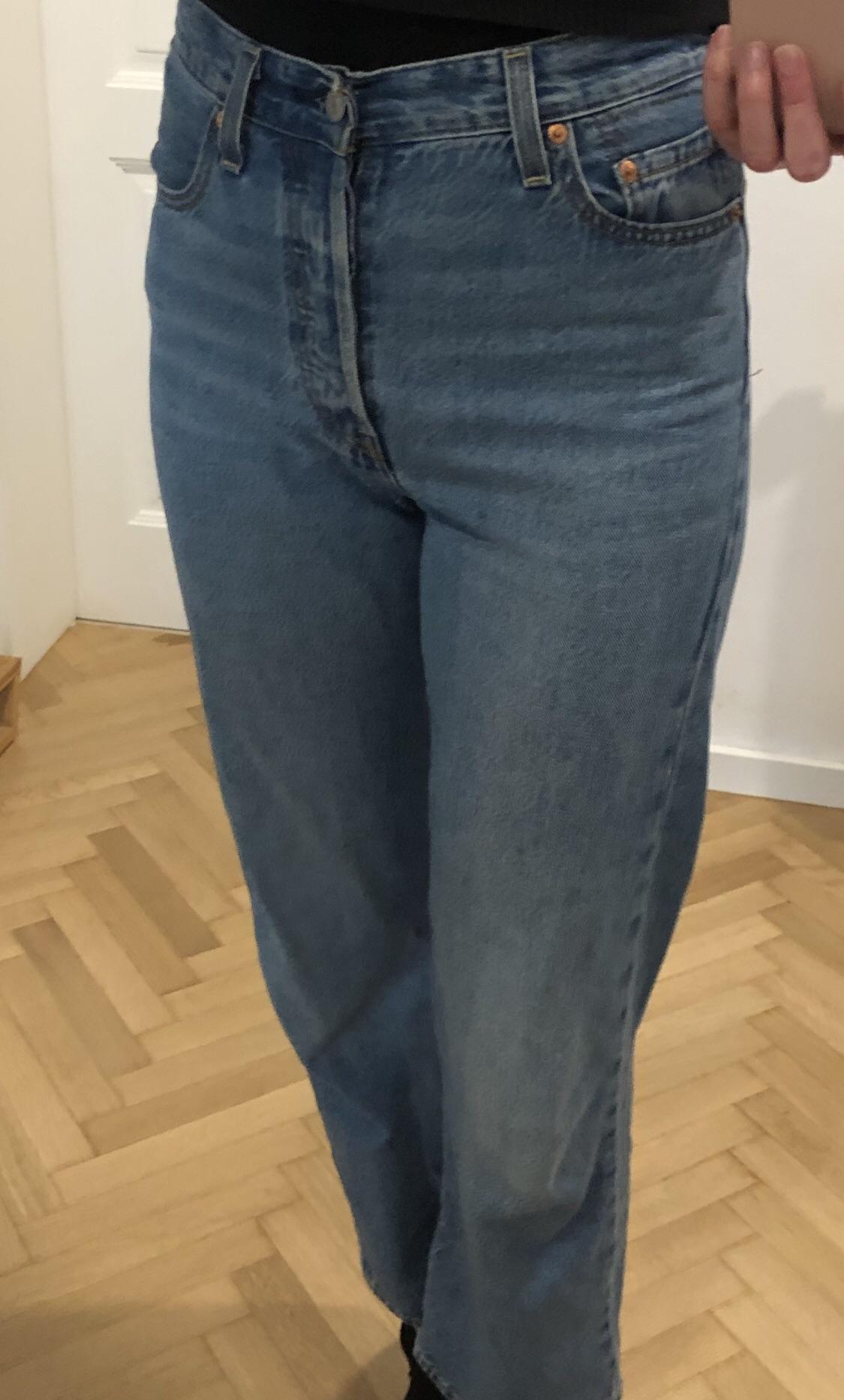 Help, I know nothing about jeans sizing apparently 😅 | Scrolller