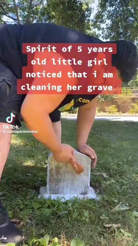 Using a dead girl's grave for content | Scrolller