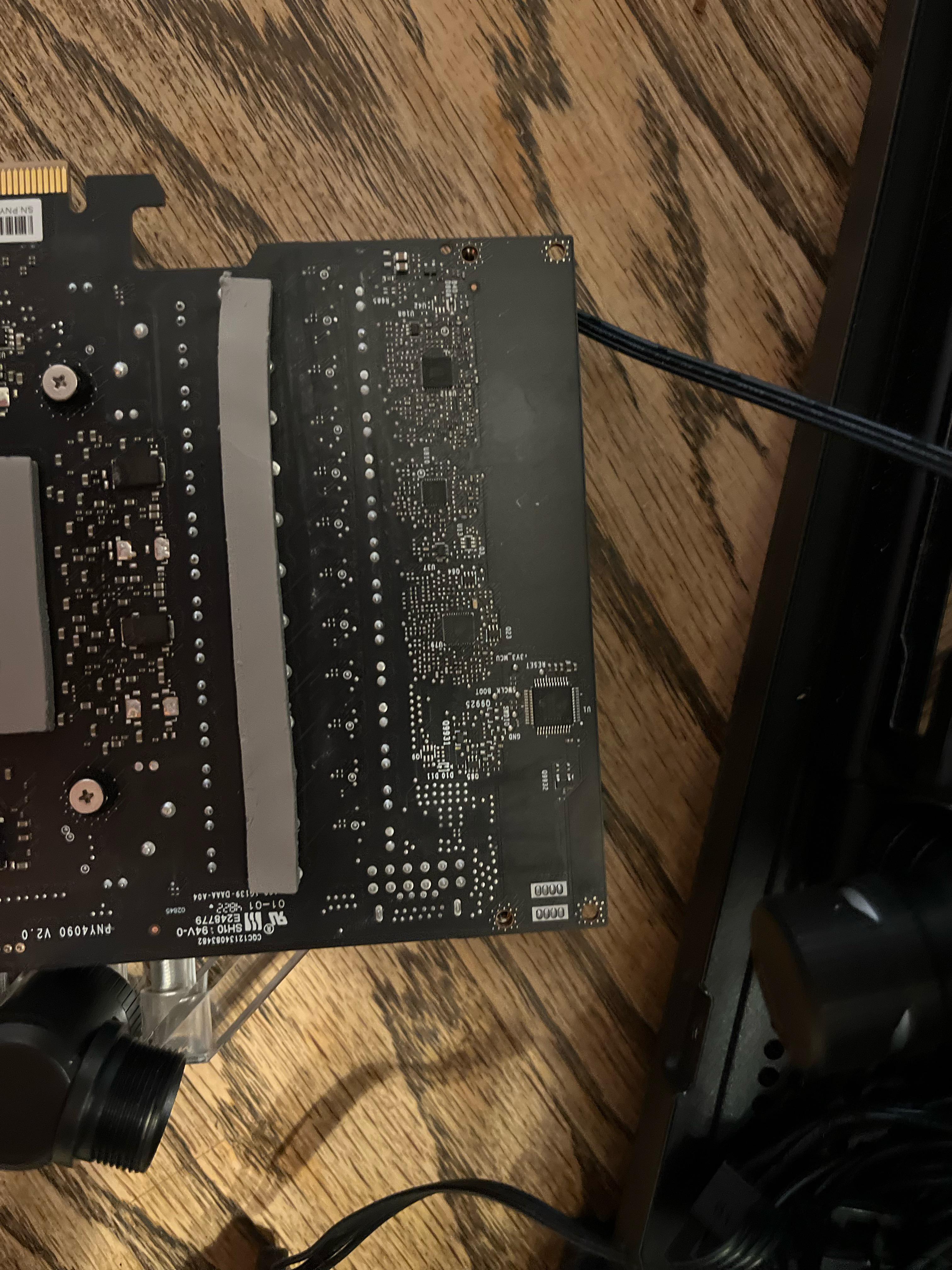 Discover more like Watercooling: All but one hole lines up when putting gpu to waterblock, need ...