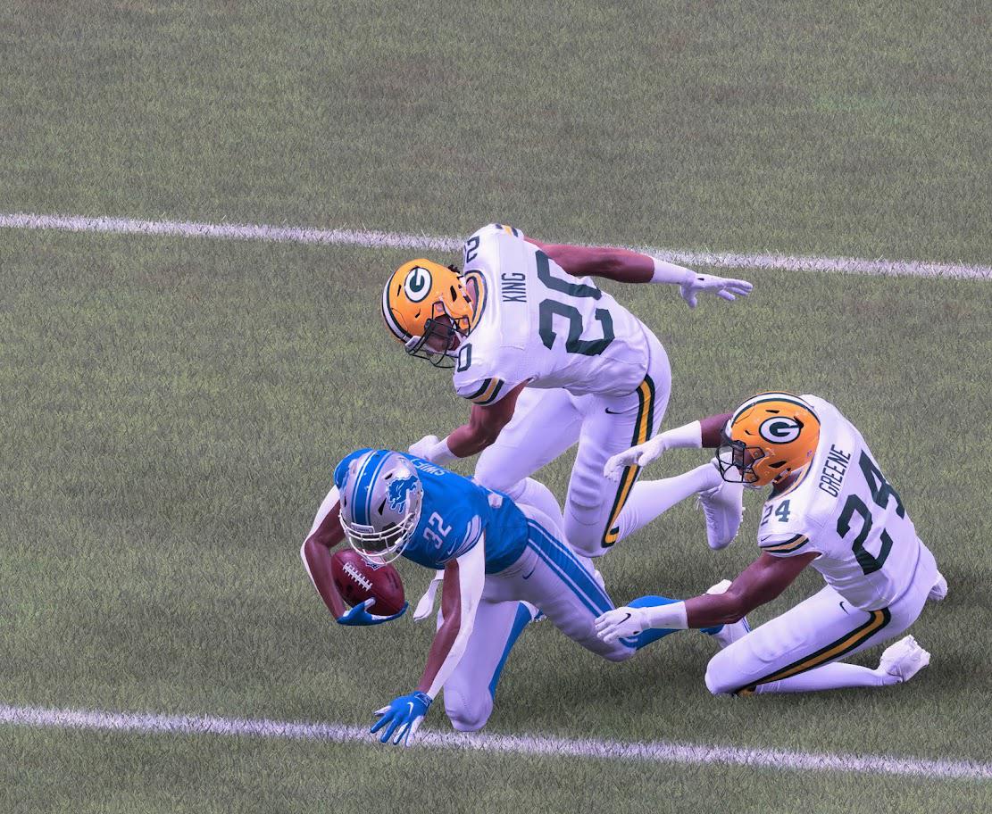 Discover more like Madden: Which Picture Out Of The Two Look More Natural Color? and Related ...