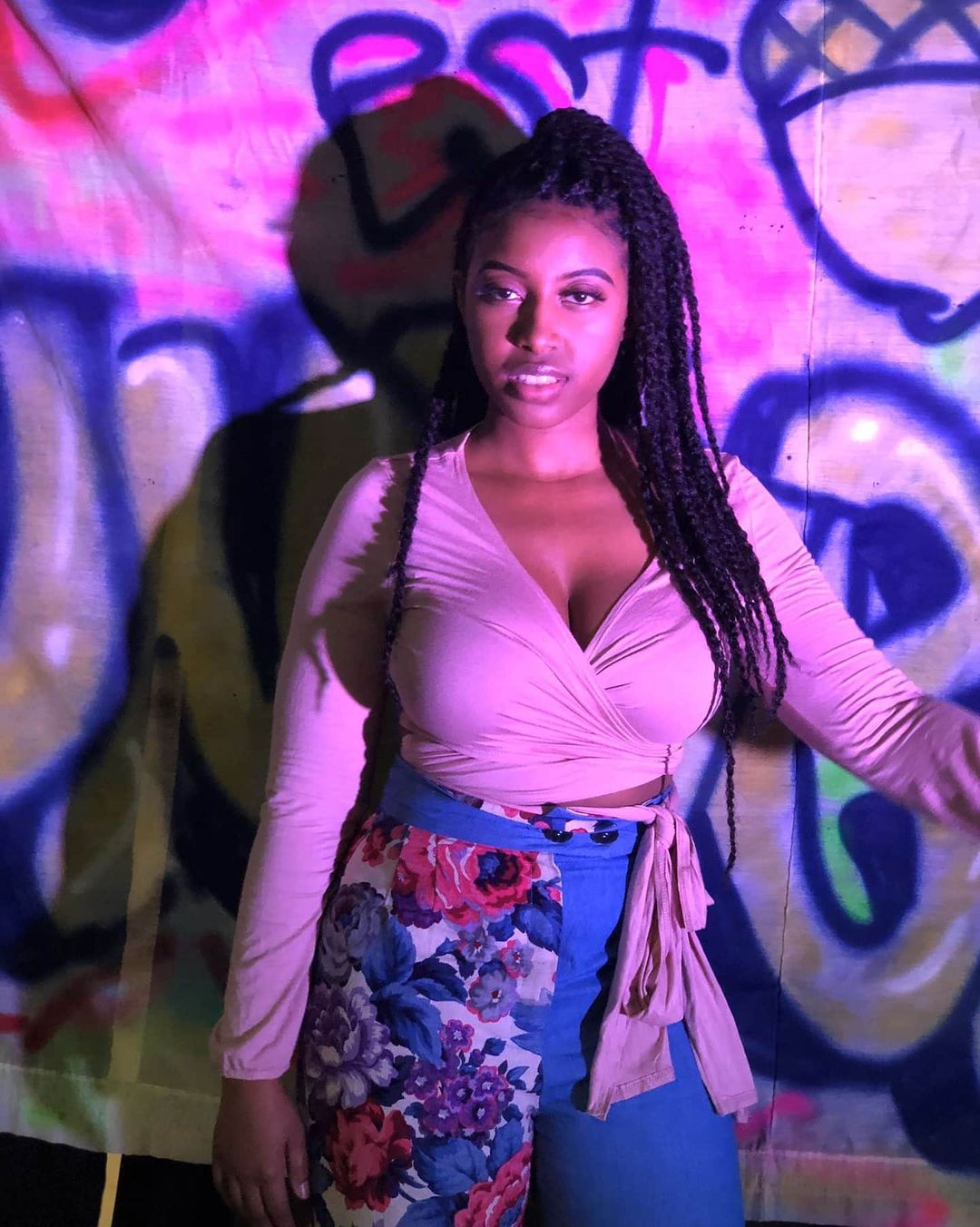 Busty in the 90s | Scrolller